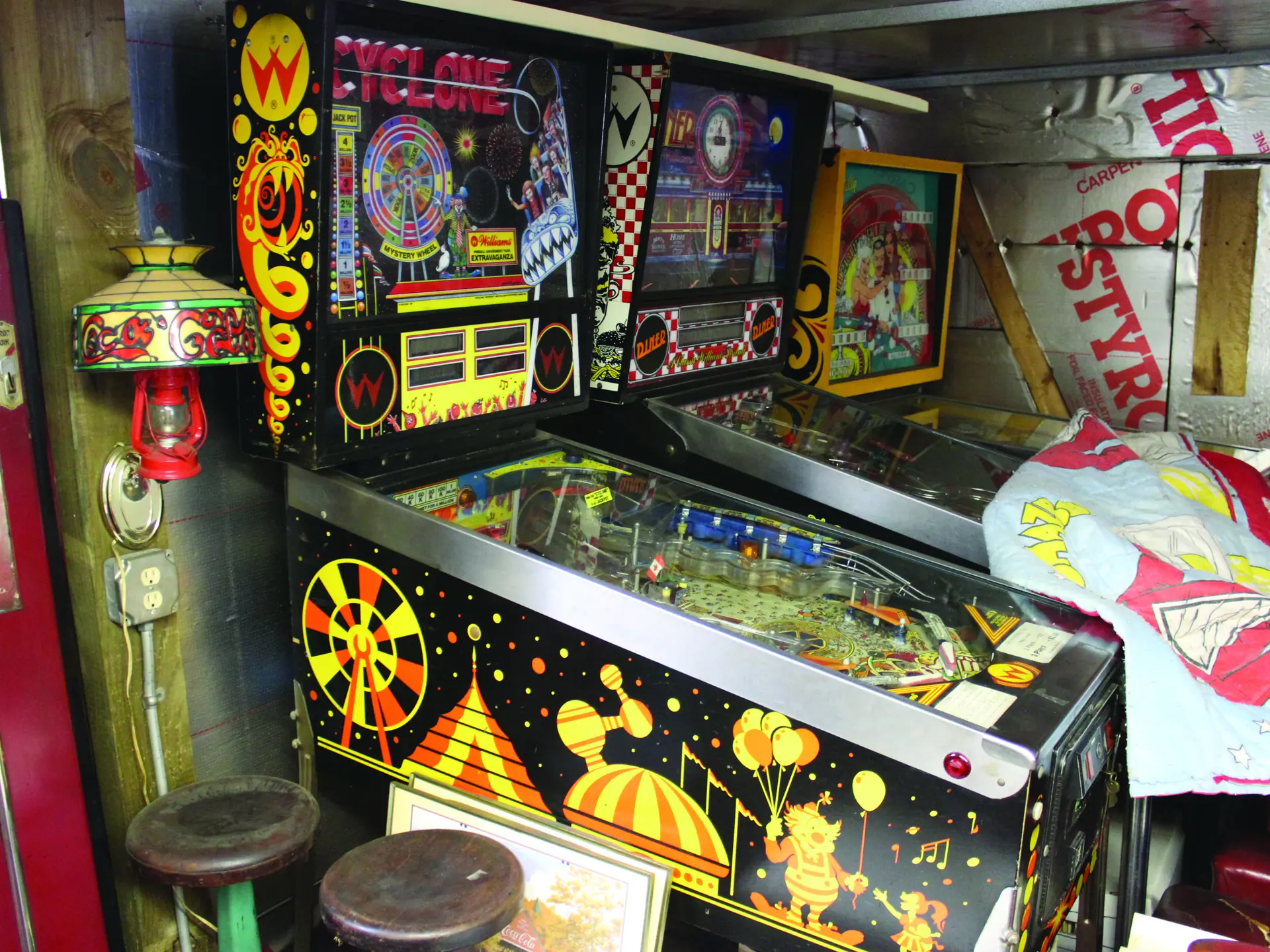 Cyclone pinball machine by Williams | Auburn Fall 2017 | RM Sotheby's