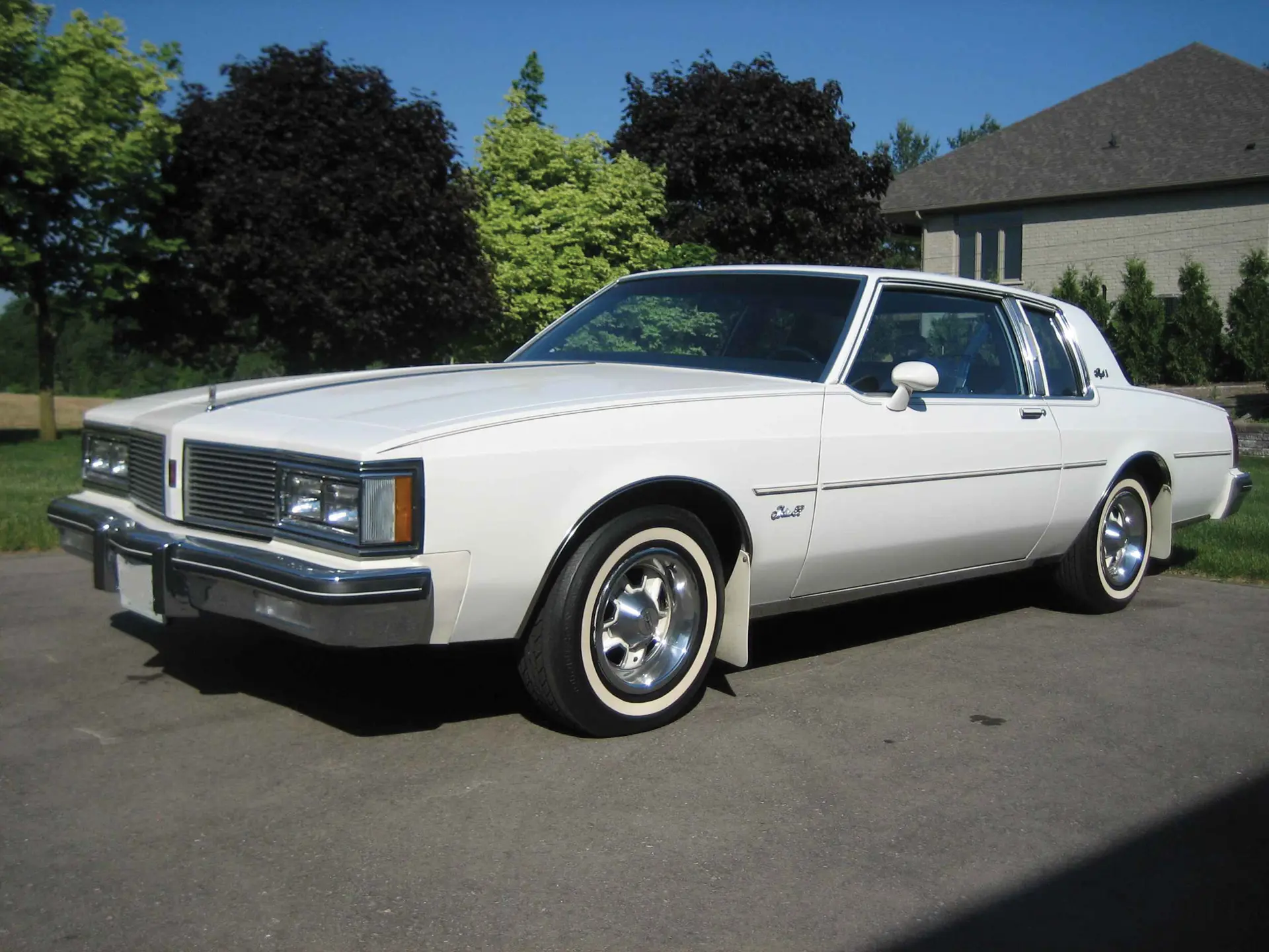 1982 Oldsmobile Delta 88 Royal Brougham | Classic Car Auction of ...