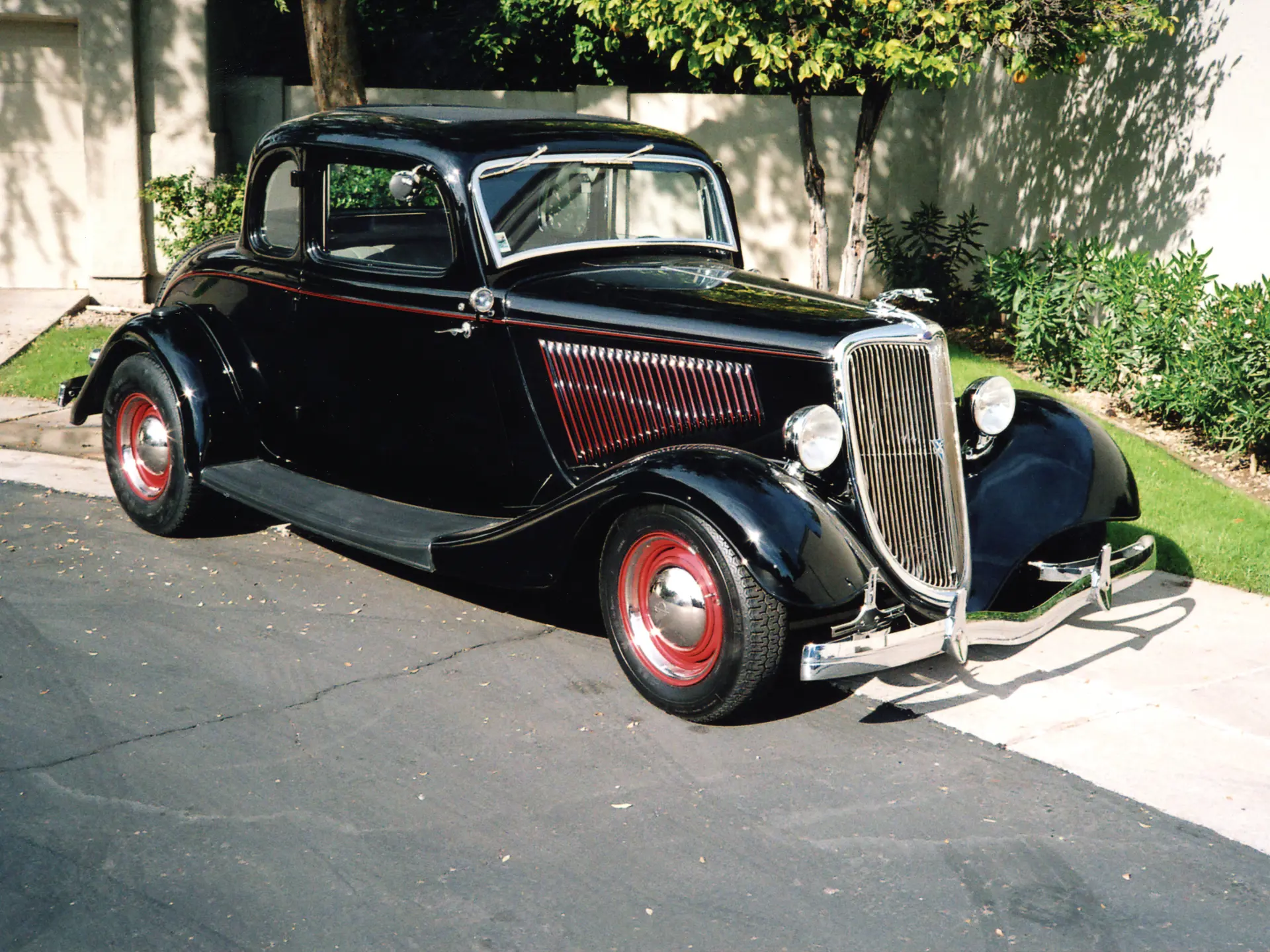 1934 Ford Custom Deluxe Five Window Coupe | Vintage Motor Cars in ...