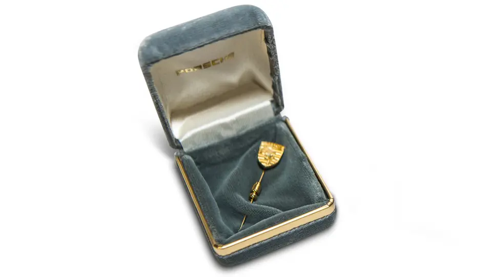 Porsche Crest Gold Lapel Pin, Factory Service Award, ca. 1960s | A ...