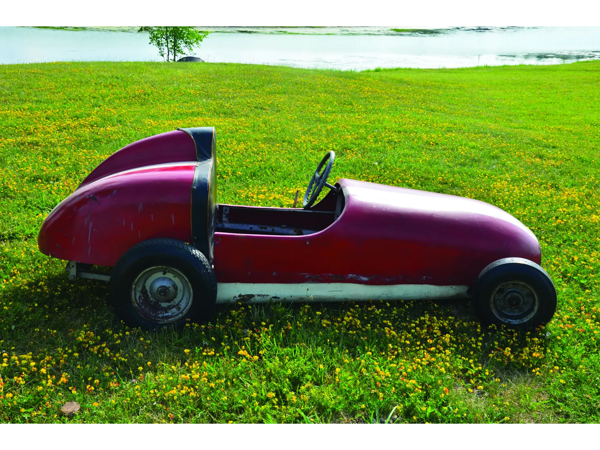 A vintage child size racecar go kart, circa 1950s. | Auburn Fall 2016 ...