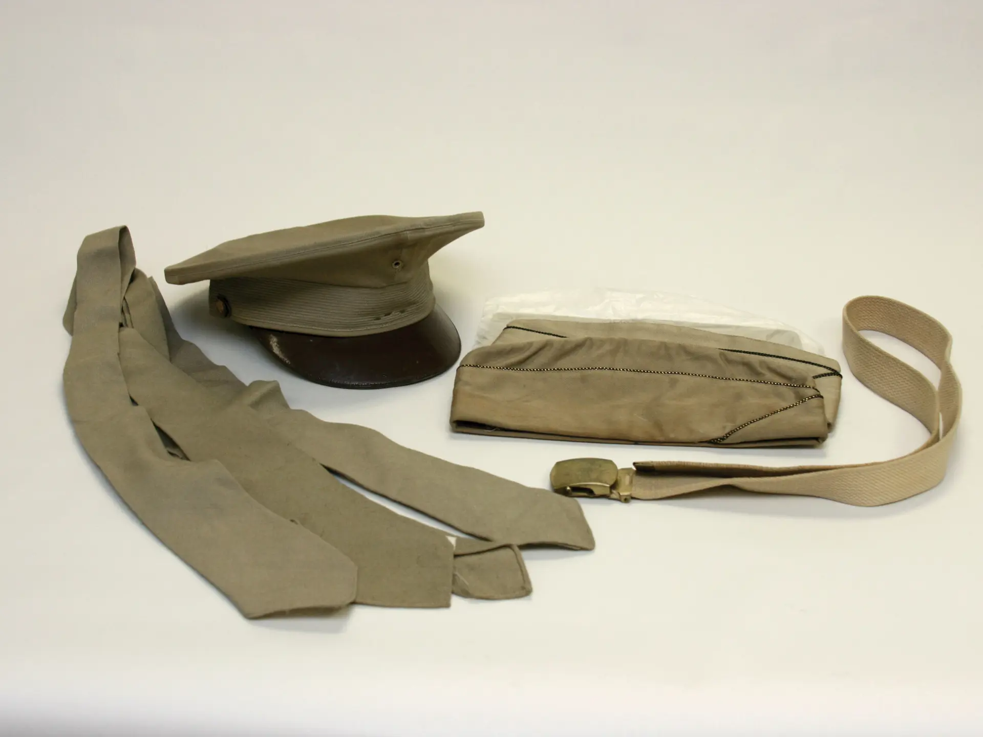 Enlisted Men Caps, Ties and Belt | The National Military History Center ...