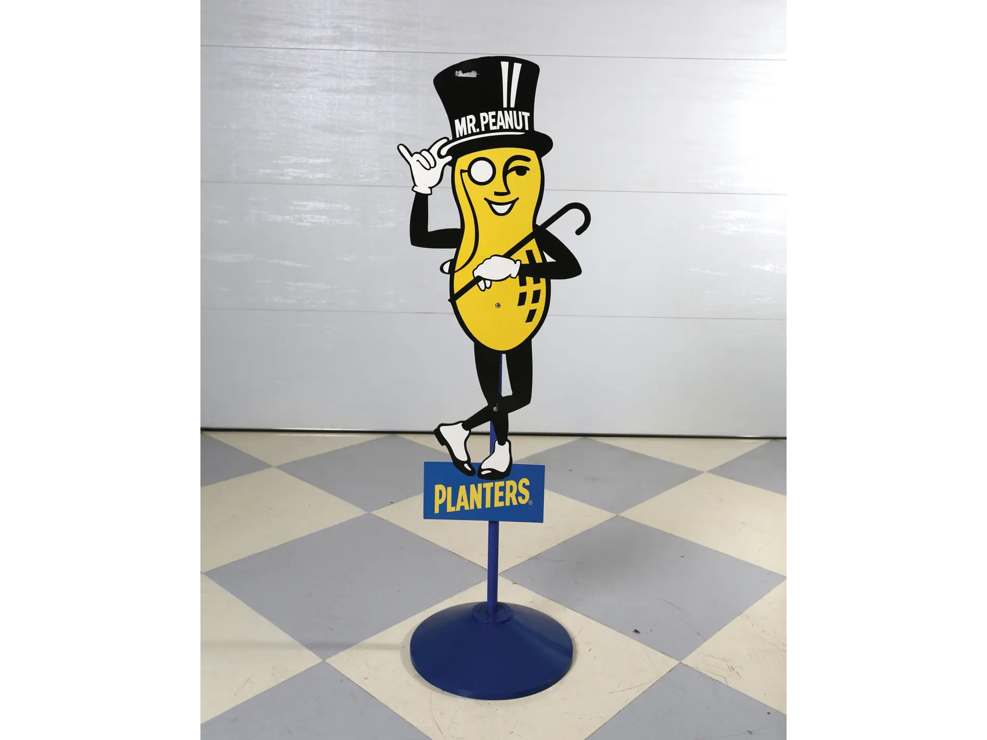 Planters Peanut Curb Sign | Auburn Fall 2015 | RM Sotheby's