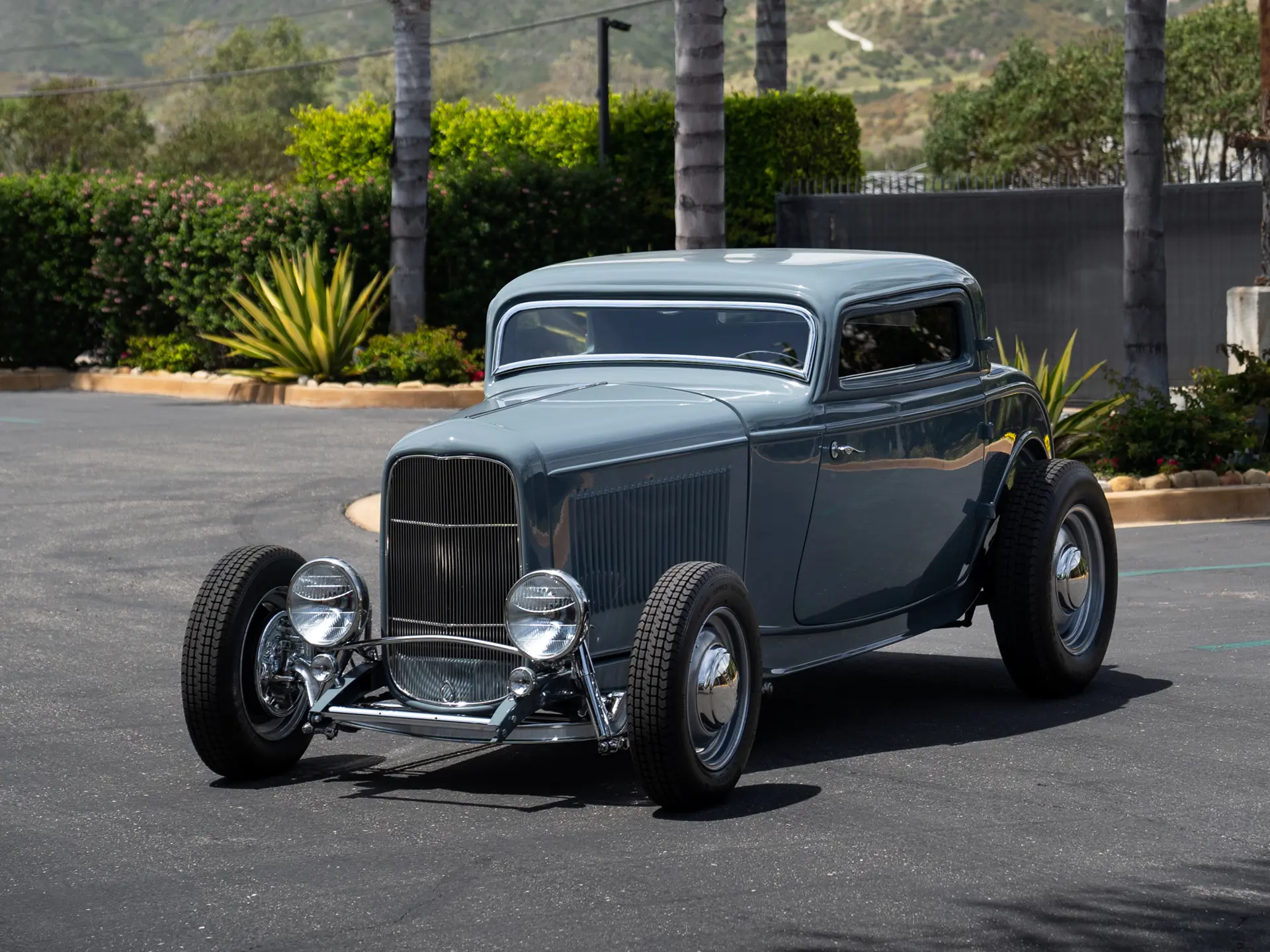 1932 Ford Coupe Custom | Driving into Summer | RM Sotheby's