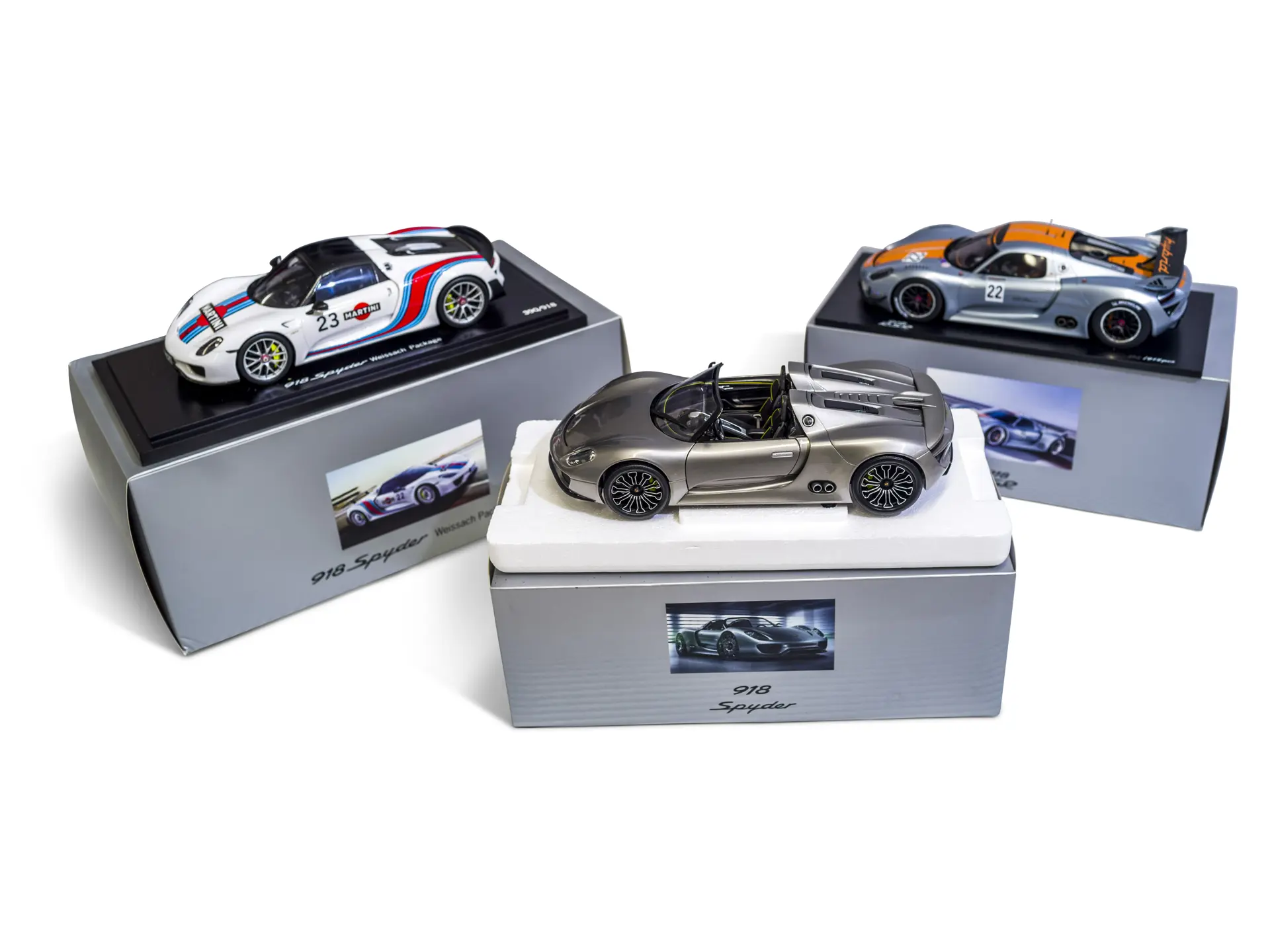 Porsche 918 Spyder Models | The White Collection | RM Sotheby's