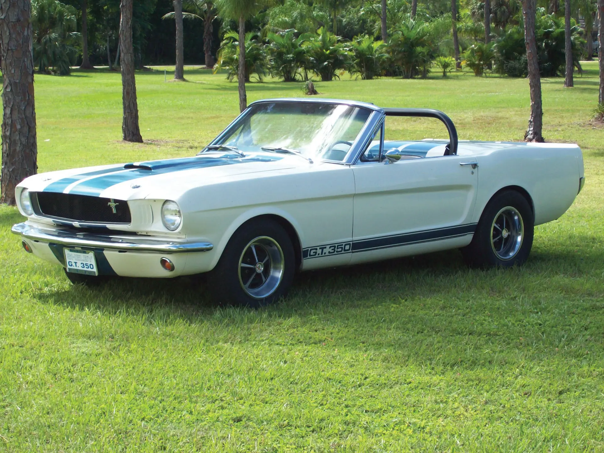1965 Ford Mustang GT 350 "Shorty" | Fort Lauderdale 2016 | RM Sotheby's