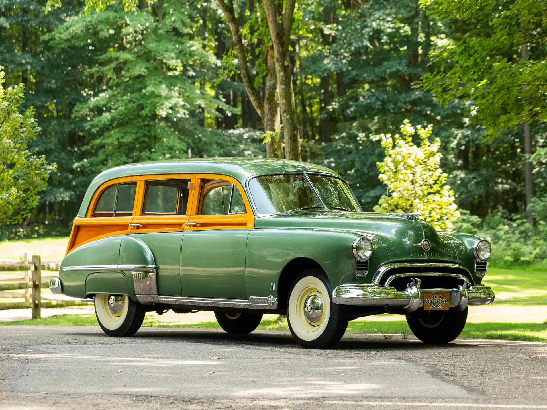 1949 Oldsmobile 88 Station Wagon | SHIFT/Monterey 2020 | RM Sotheby's