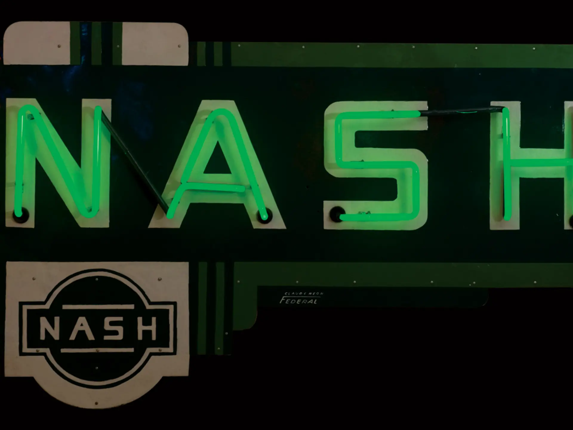 Nash Neon Sign | Vintage Motor Cars of Hershey 2009 | RM Sotheby's