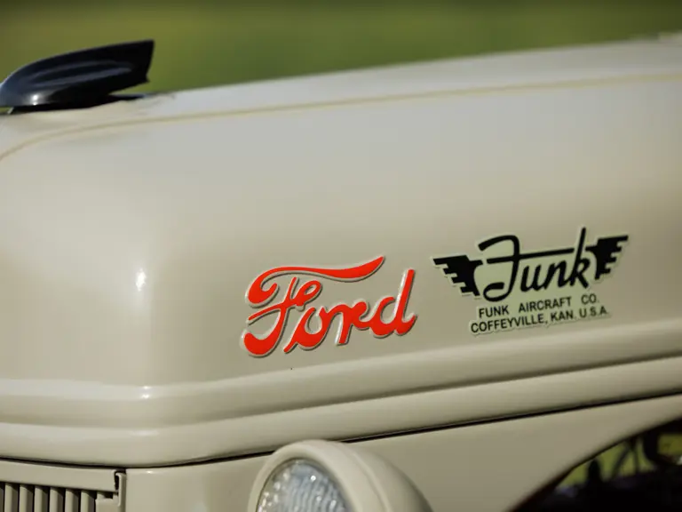 1952 Ford 8N Funk Conversion Tractor | Hershey 2022 | RM Sotheby's