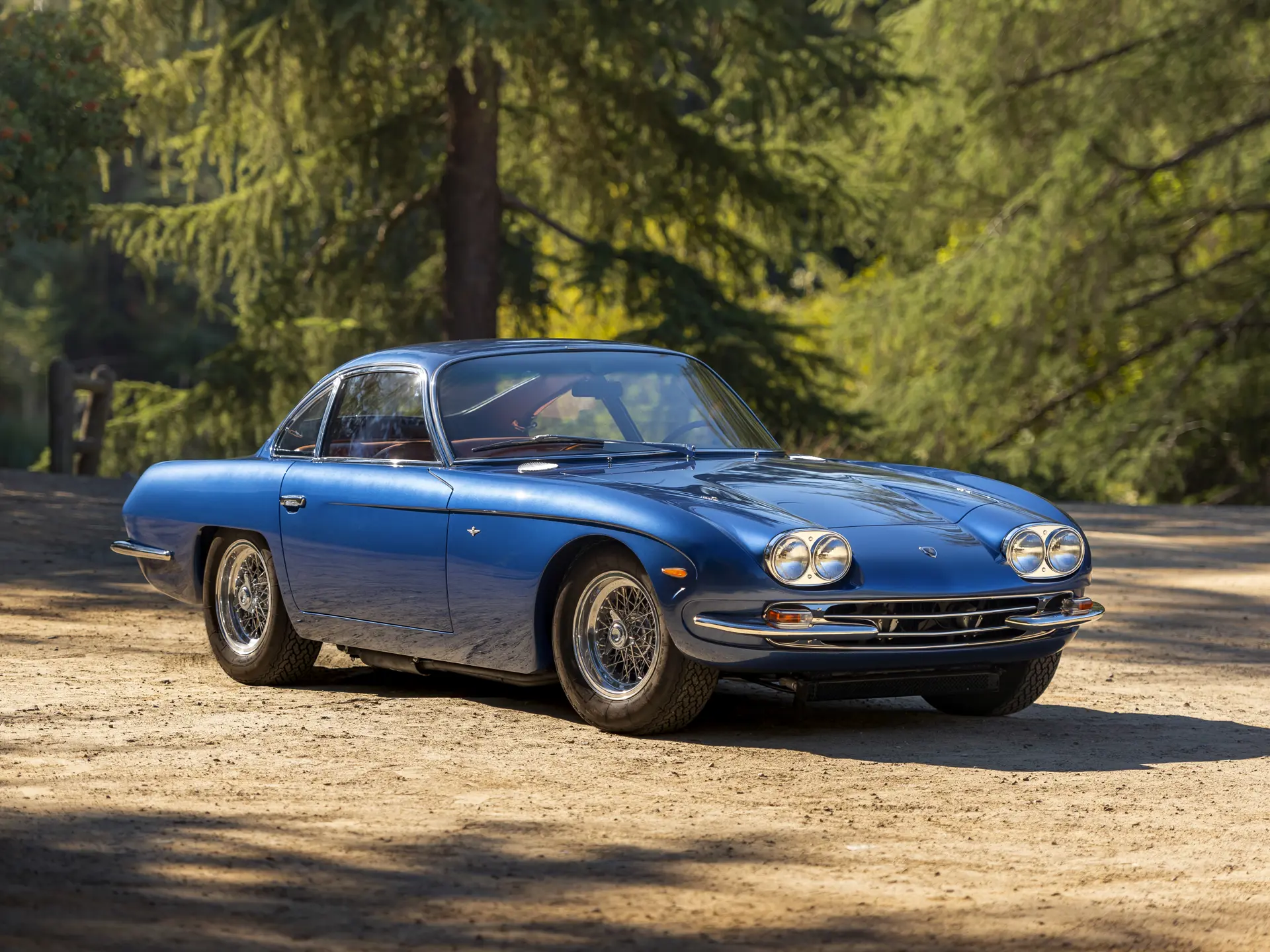 1967 Lamborghini 400 GT 2+2 by Touring | Arizona 2022 | RM Sotheby's