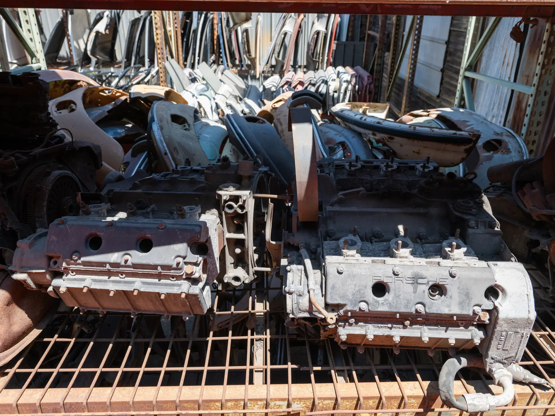 Four Porsche 911 Engines | The Junkyard: Online | RM Sotheby's