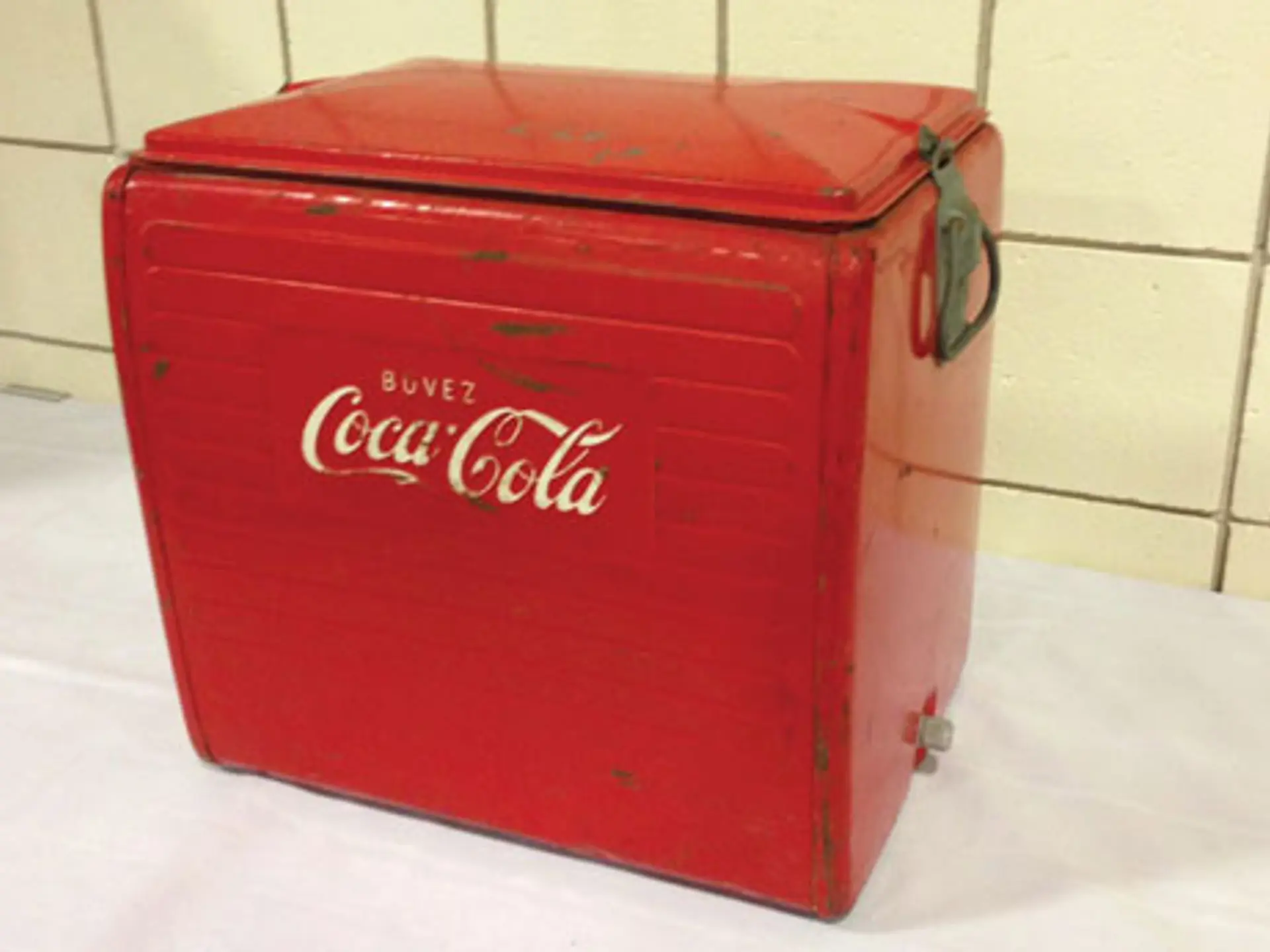 Coca Cola Cooler | Fort Lauderdale 2013 | RM Sotheby's