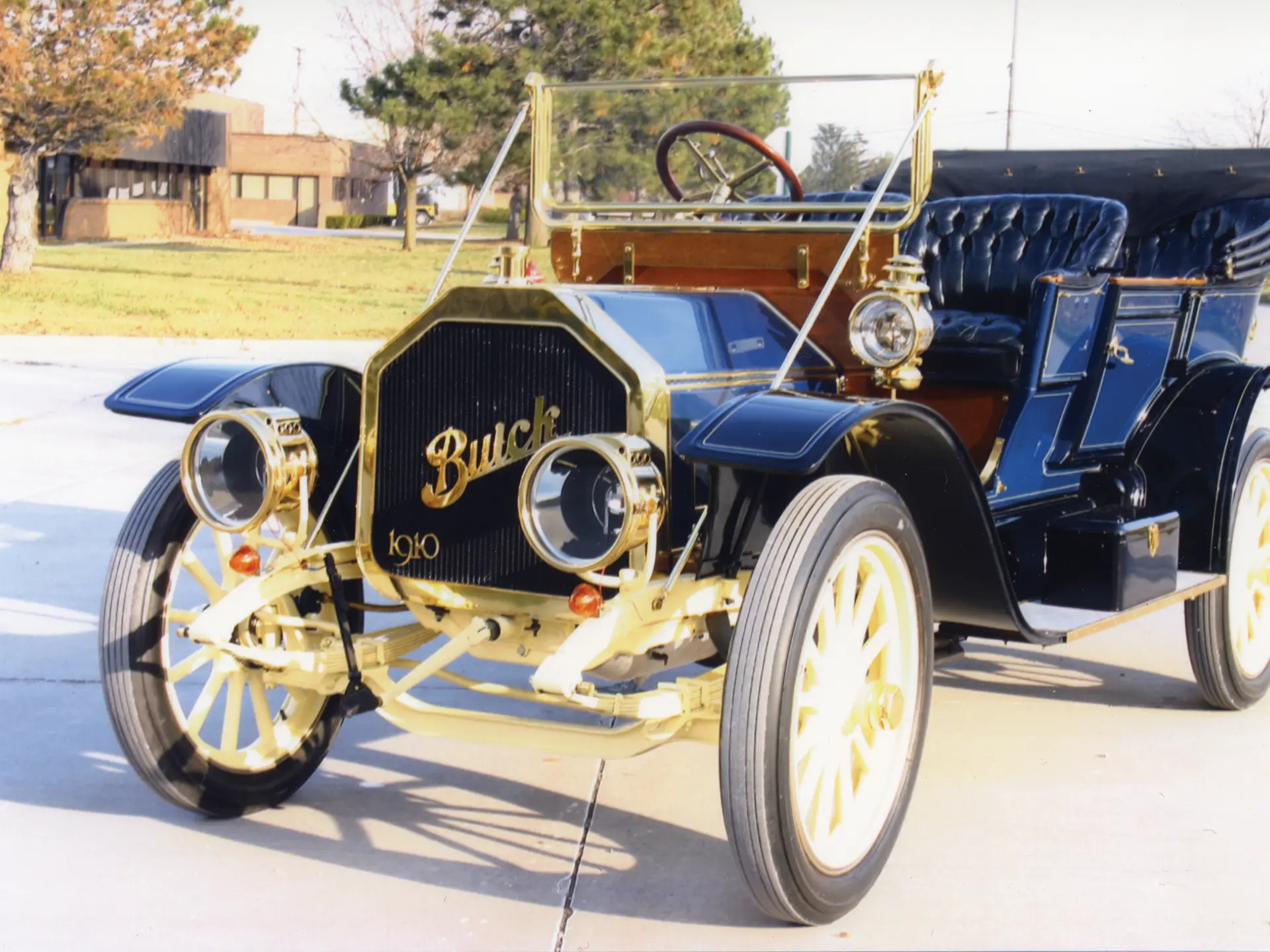 1910 Buick Model 19 Five-Passenger Touring | Automobiles of Amelia ...
