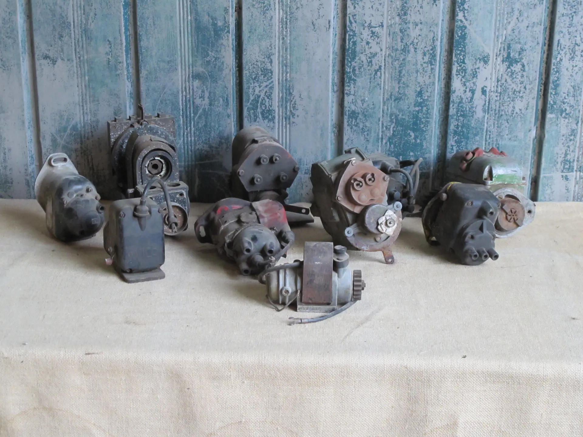 Magnetos | The Lee Roy Hartung Collection | RM Sotheby's