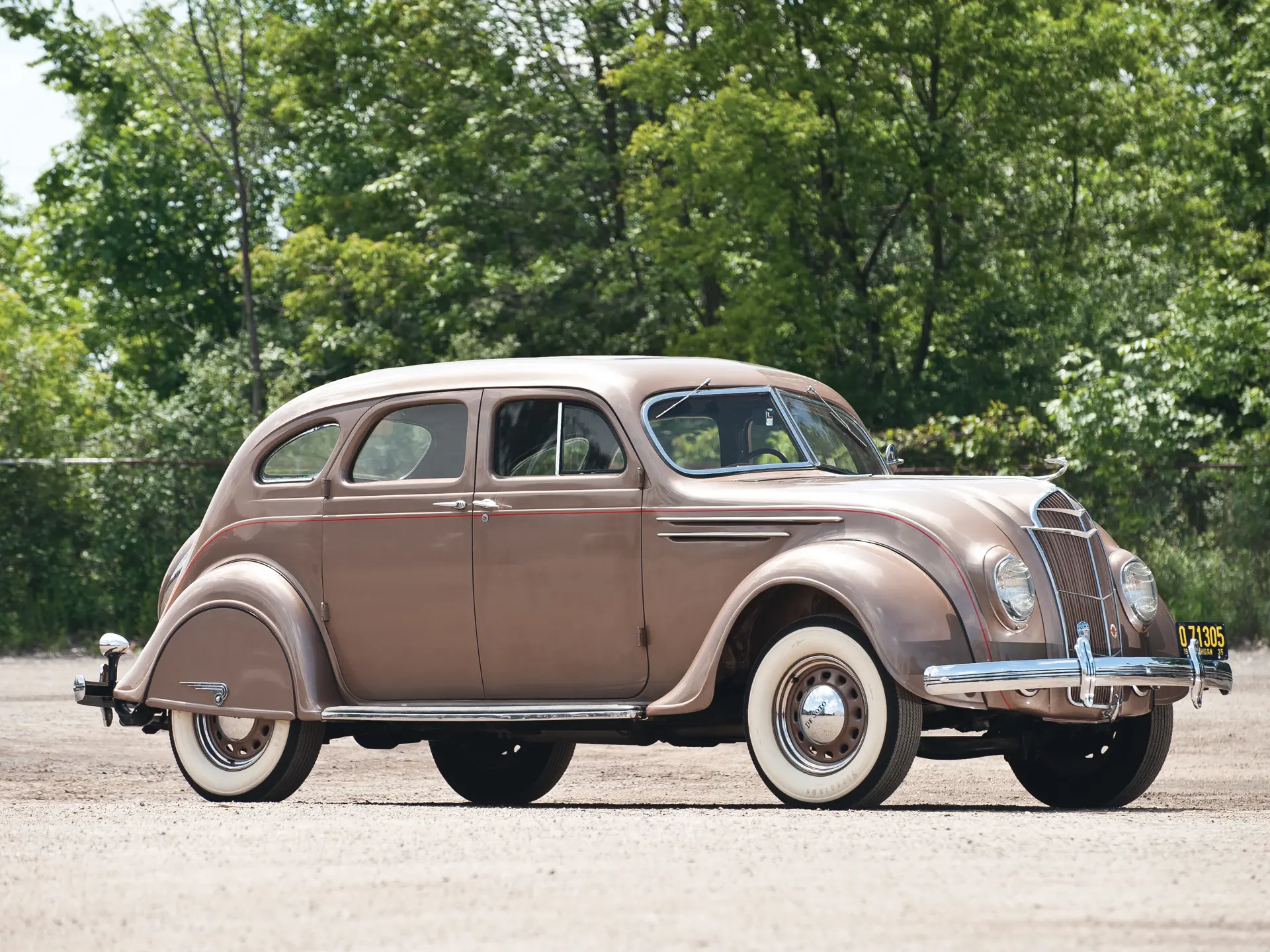 1935 DeSoto Airflow Sedan | St. John's 2012 | RM Sotheby's