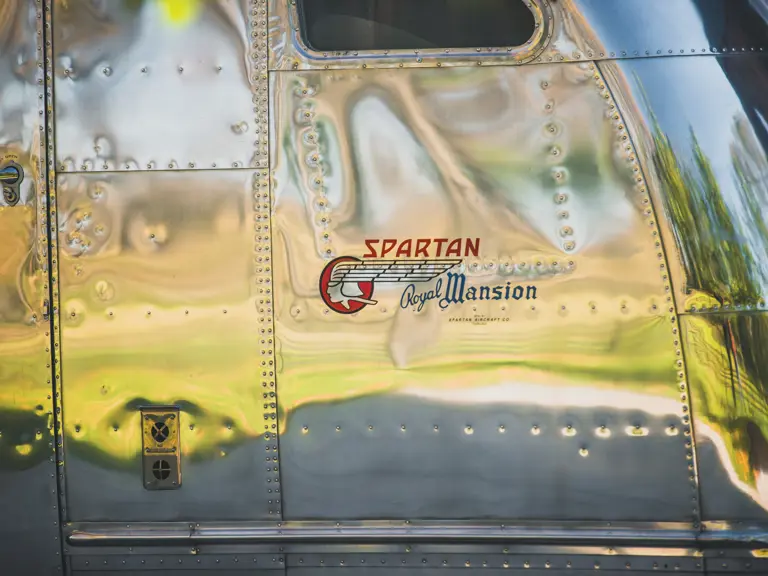 1951 Spartan Royal Mansion | Arizona 2019 | RM Sotheby's