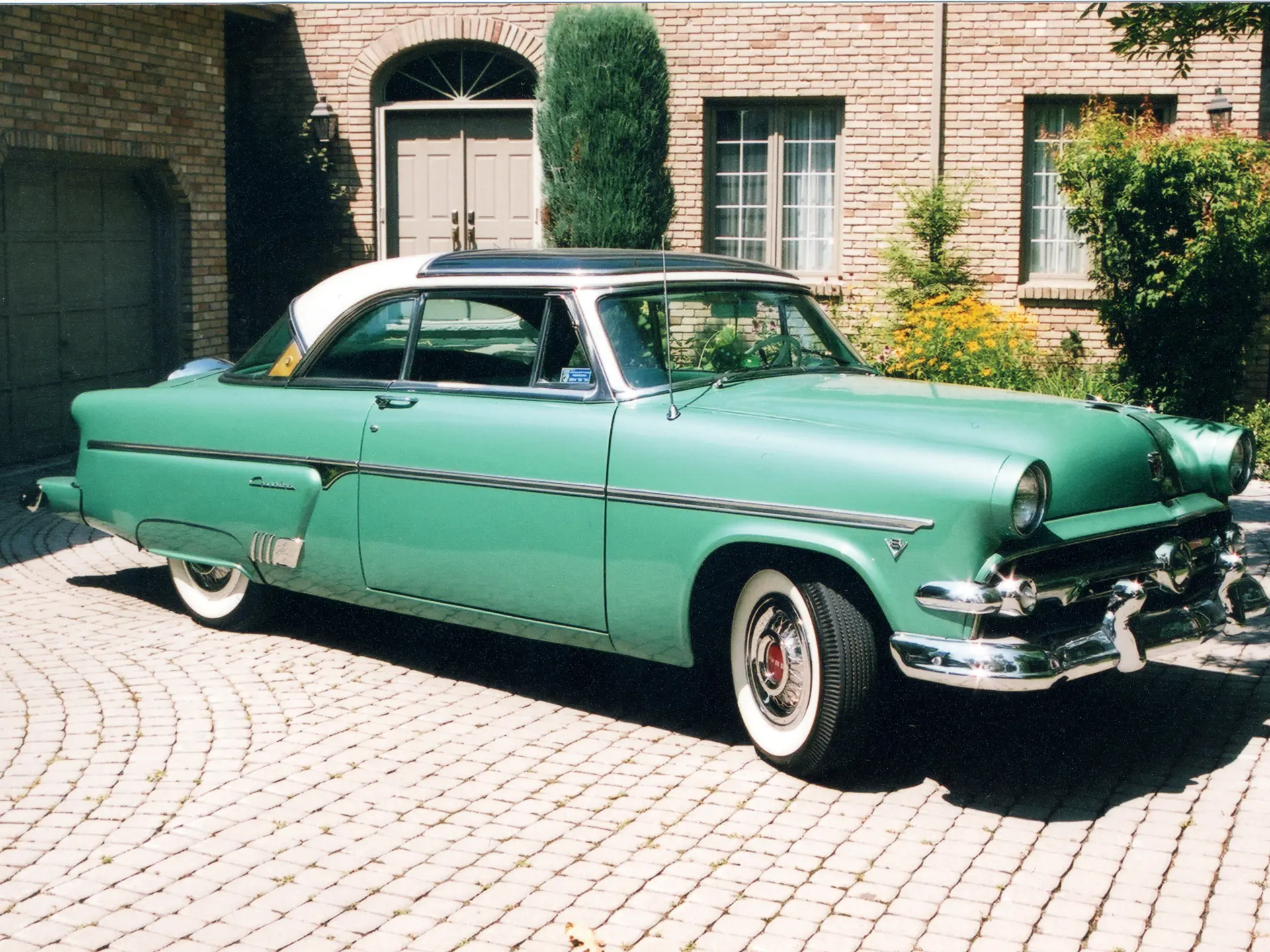 1954 Ford Glass Top Hard Top | Toronto International Fall Classic Car ...