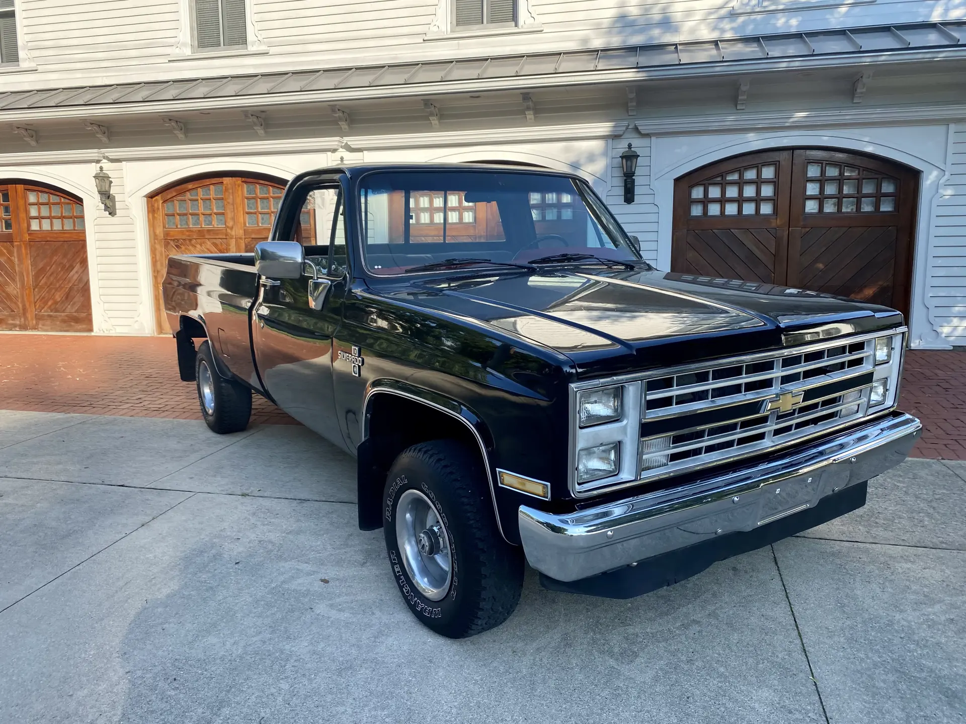1986 Chevrolet K10 Fleetside Silverado | Auburn Fall 2021 | RM Sotheby's