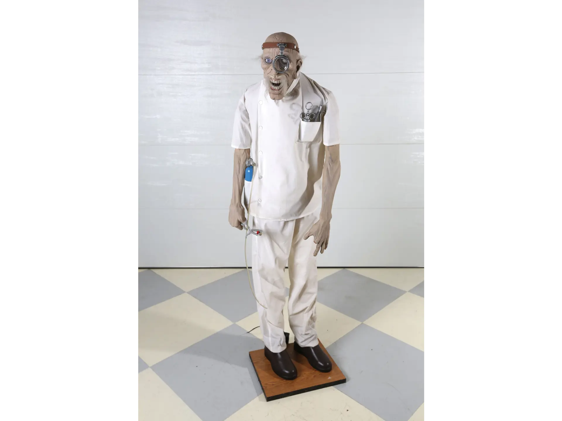 Ghoul Doctor Mannequin | Auburn Fall 2015 | RM Sotheby's