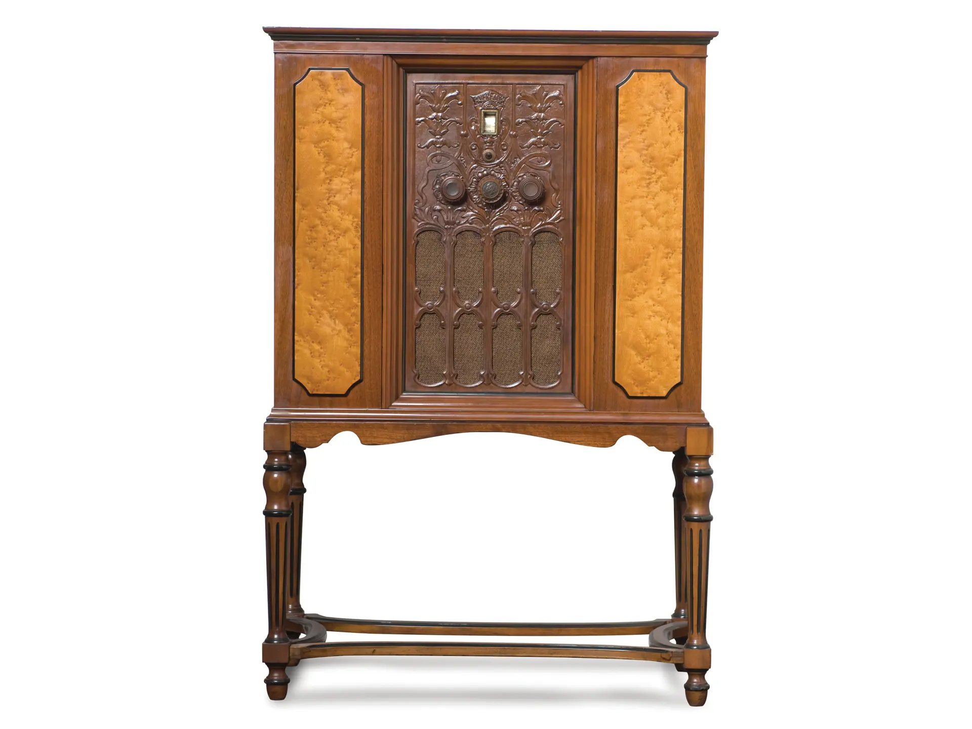 Eveready 52 Radio, 1929 | Auburn Fall 2018 | RM Sotheby's