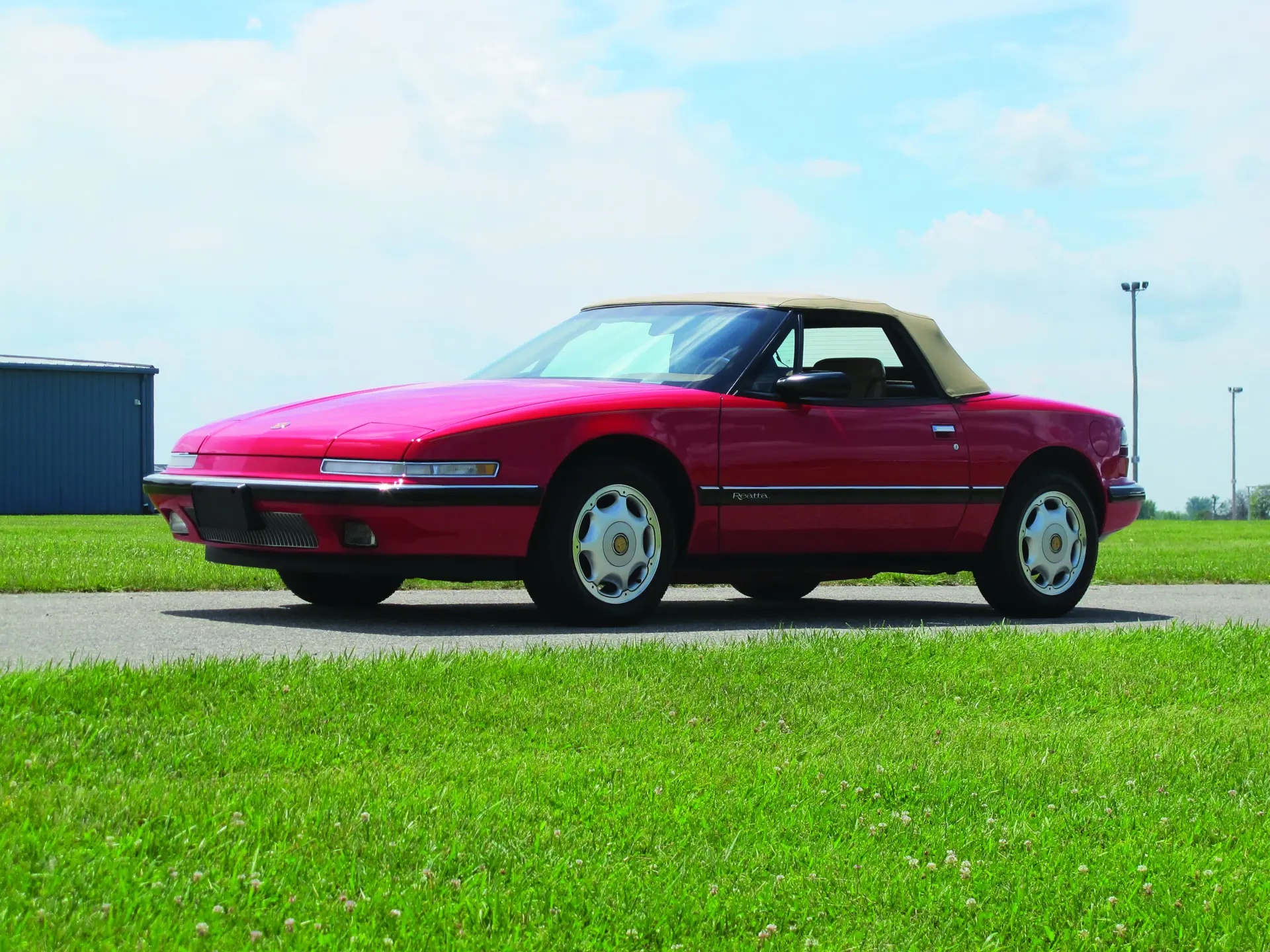 1991 Buick Reatta | Auburn Fall 2017 | RM Sotheby's
