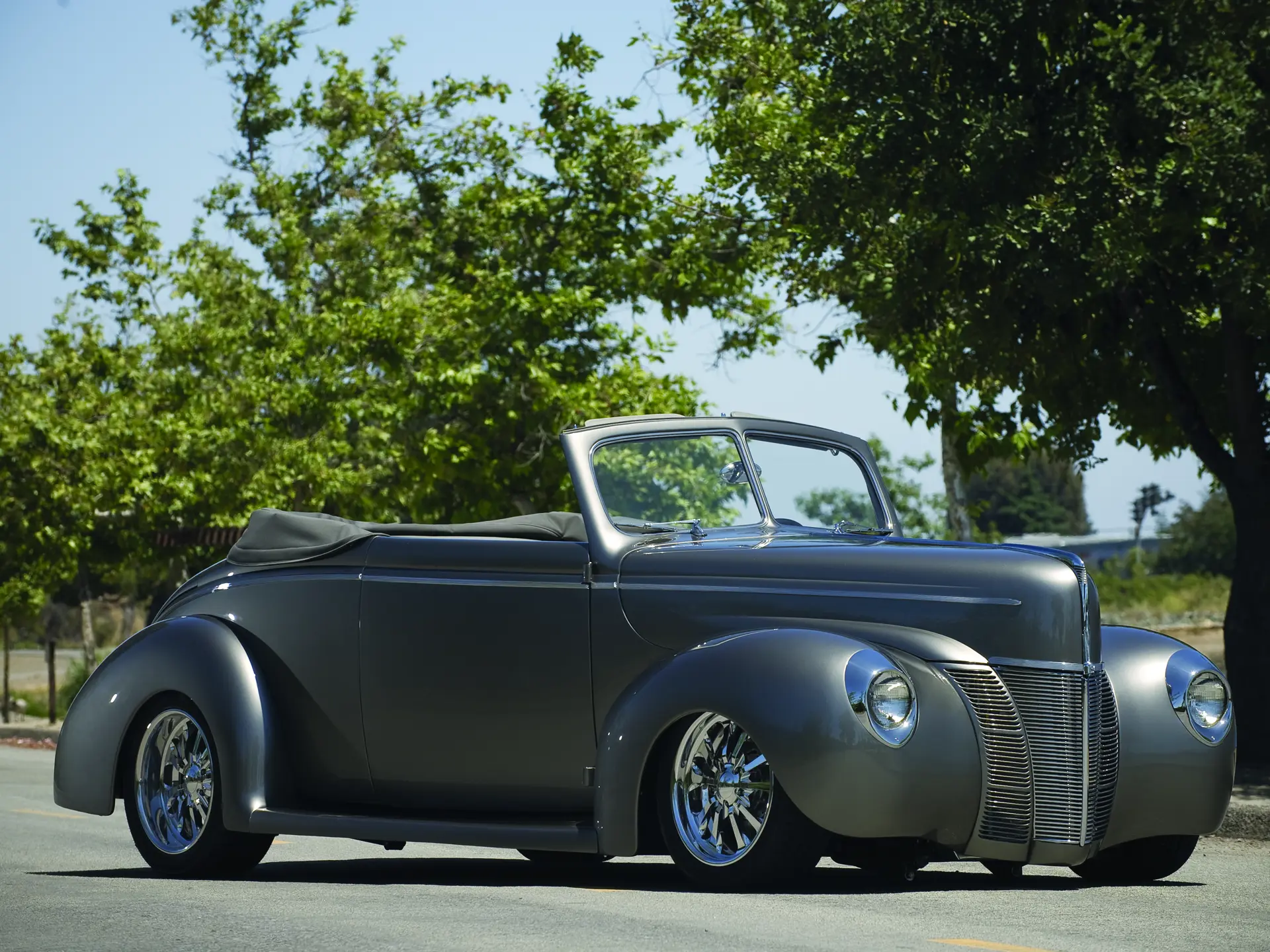 1940 Ford Custom Convertible Coupe | Sports & Classics of Monterey 2009 ...