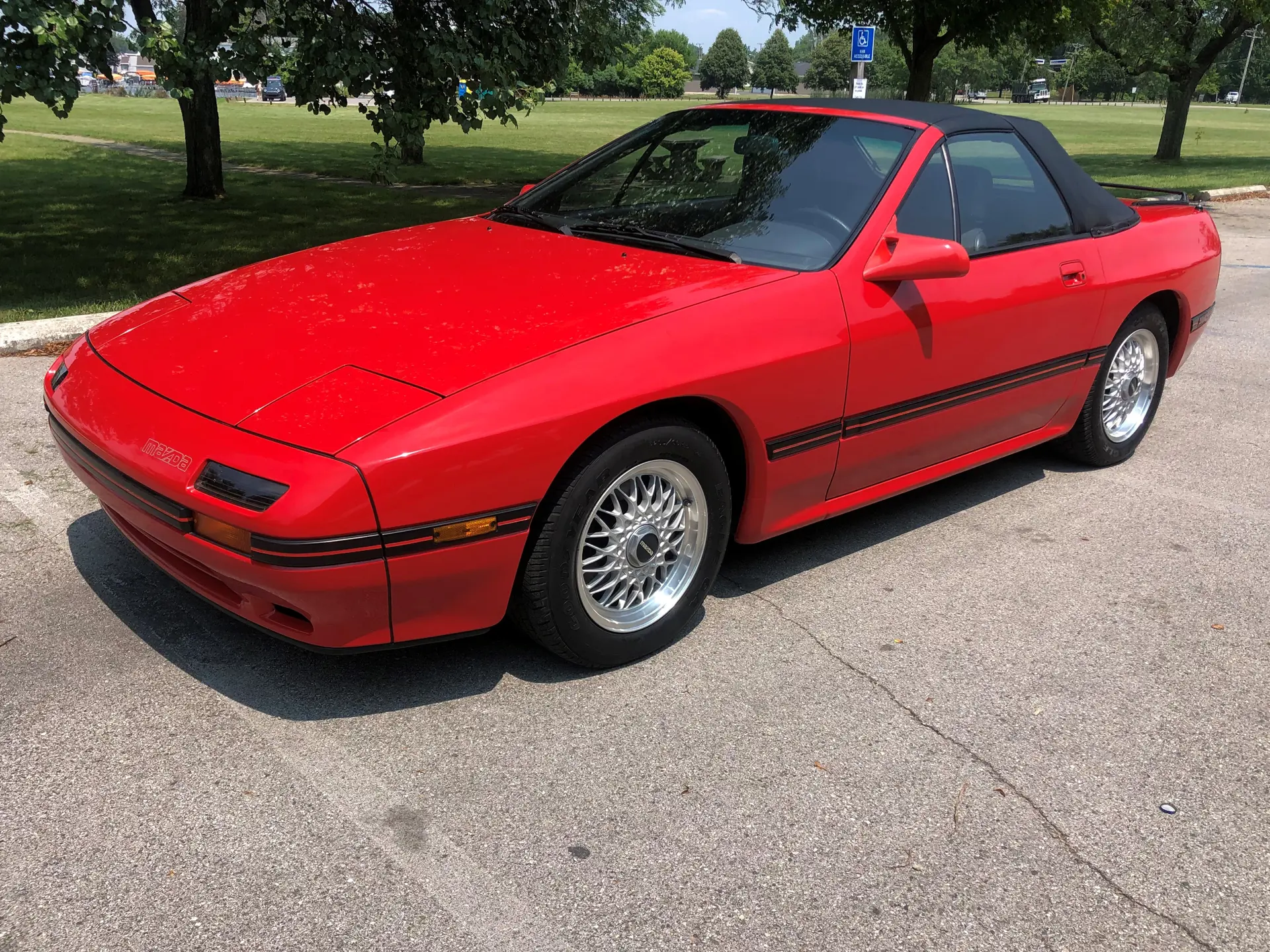 1988 Mazda RX-7 Convertible | Auburn Fall 2021 | RM Sotheby's