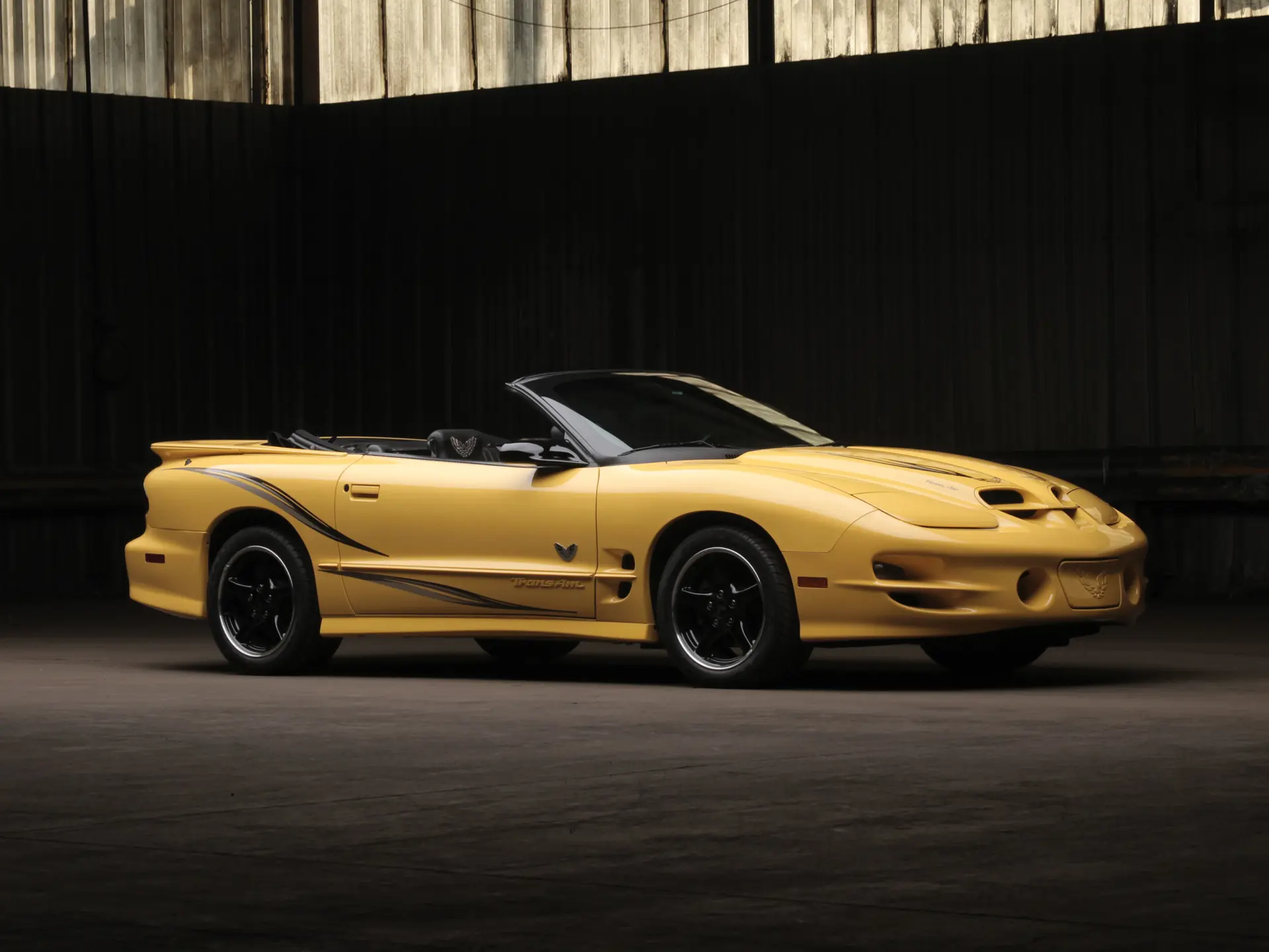 2002 Pontiac Firebird WS6 | Auburn Spring 2014 | RM Sotheby's