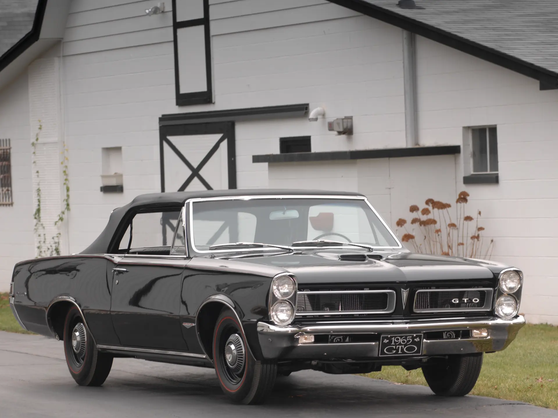 1965 Pontiac GTO Tri-Power Convertible | The McMullen Collection | RM ...