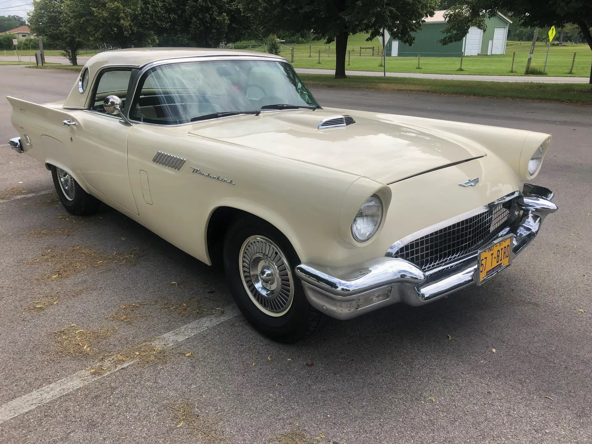 1957 Ford Thunderbird Replica | Auburn Fall 2019 | RM Sotheby's