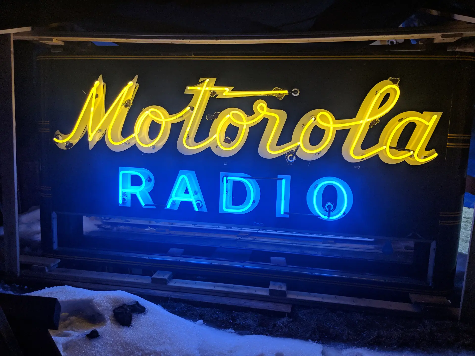 Motorola Radio Double-Sided Neon Porcelain Sign | Fort Lauderdale 2019 ...