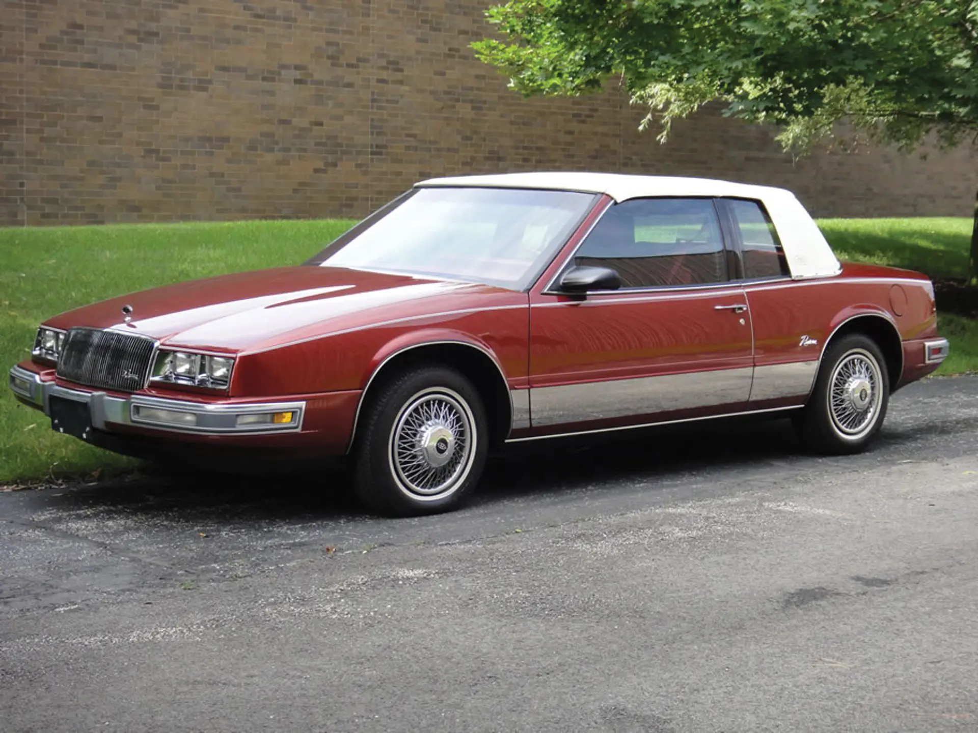 1986 Buick Riviera | Auburn Fall 2011 | RM Sotheby's