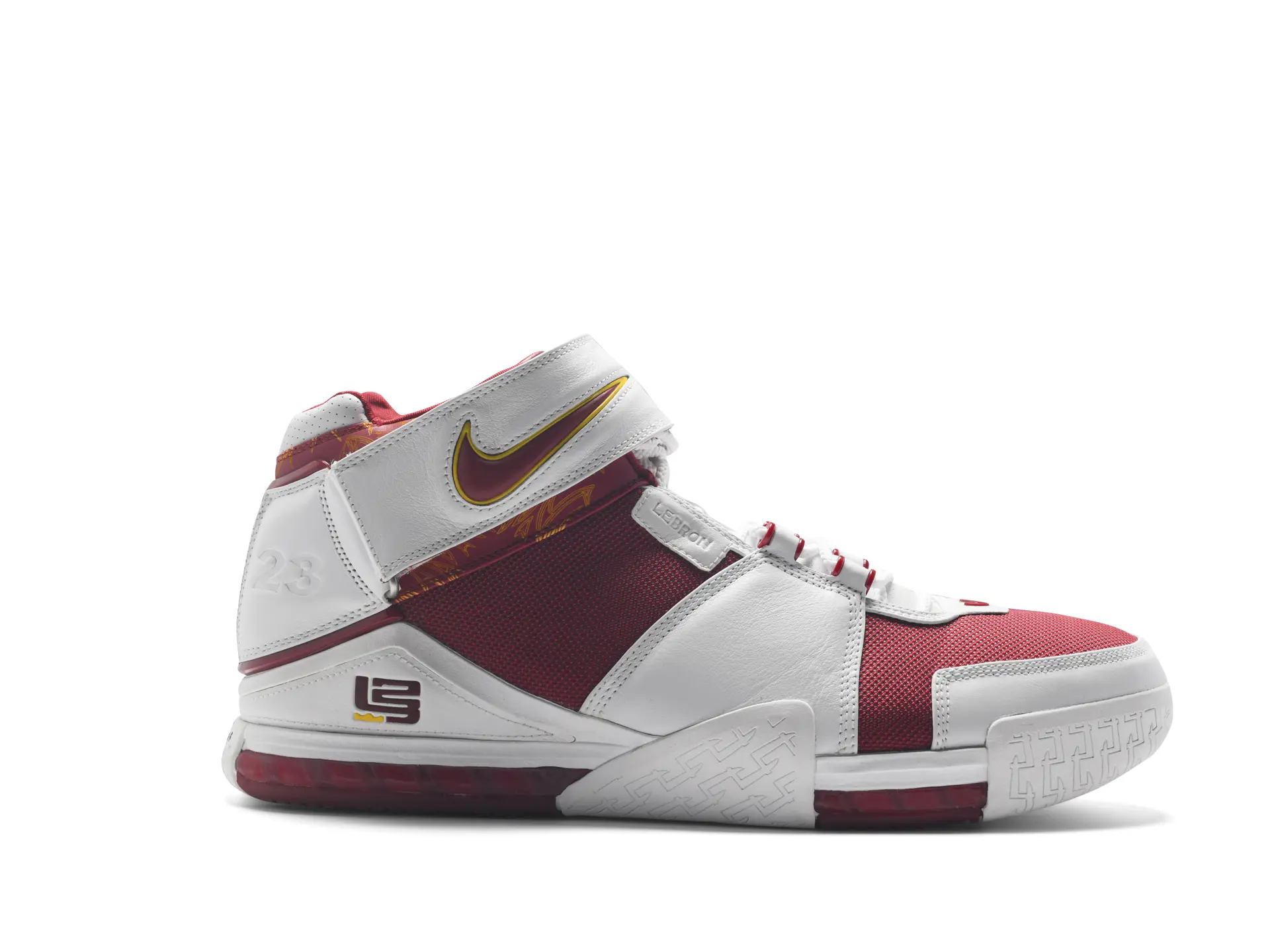 Nike LeBron Zoom 2 LeBron Game Worn 11/19/15 1st Half Right Shoe | Size ...