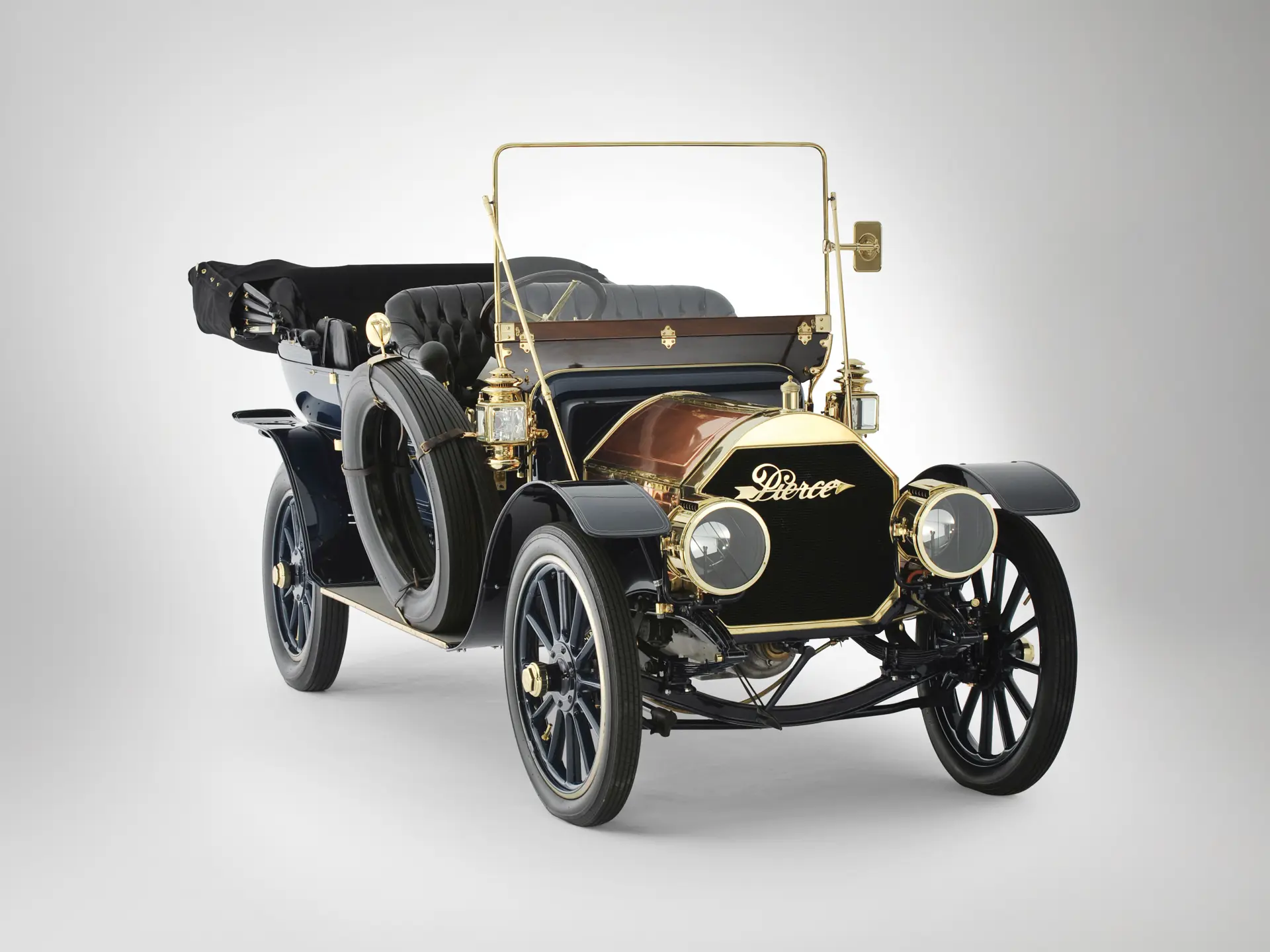 1909 Pierce Great Arrow Series PP 40HP 7-Passenger Touring Car ...