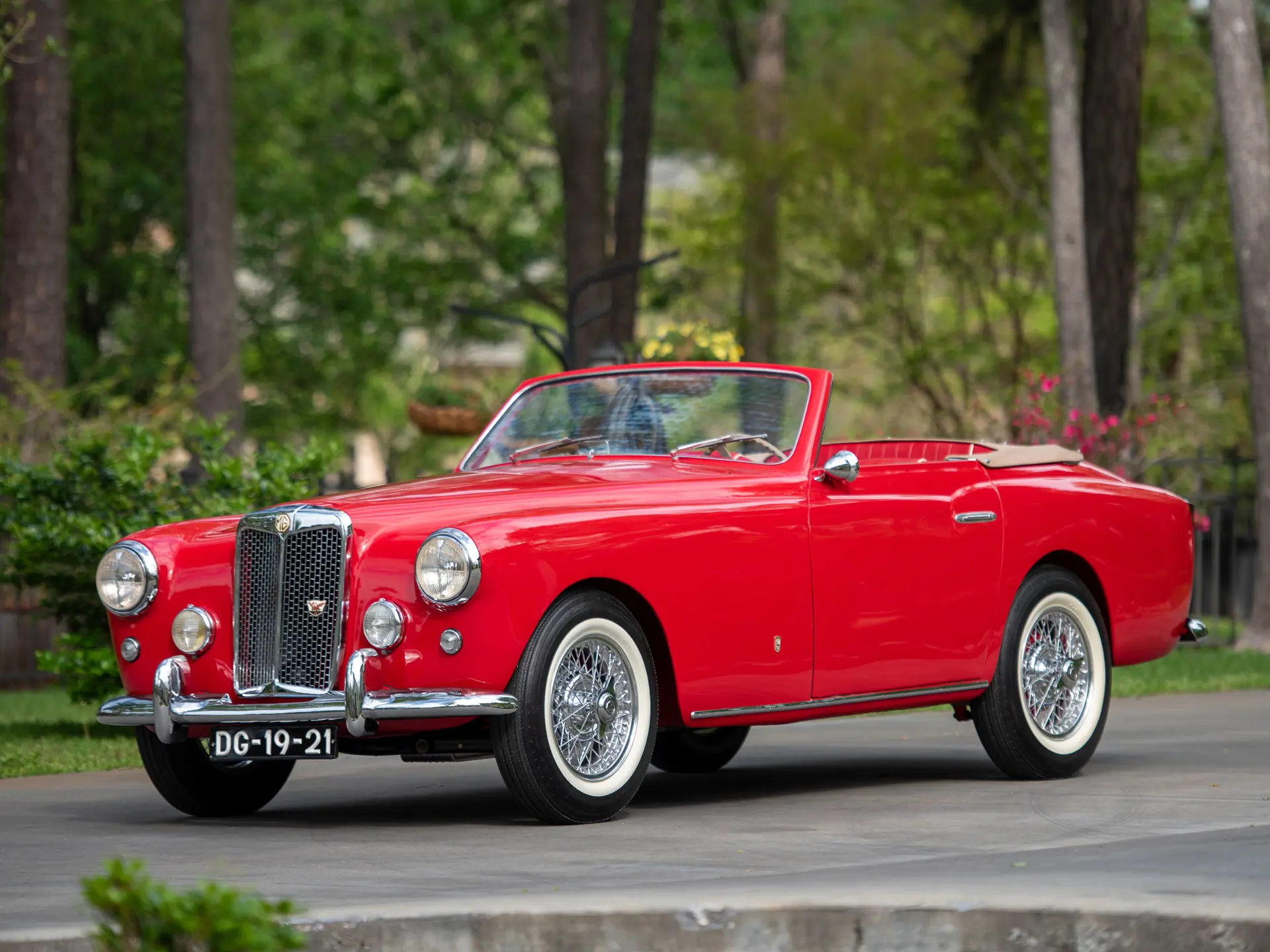 1953 Arnolt-MG Cabriolet by Bertone | Gene Ponder Collection | RM Sotheby's