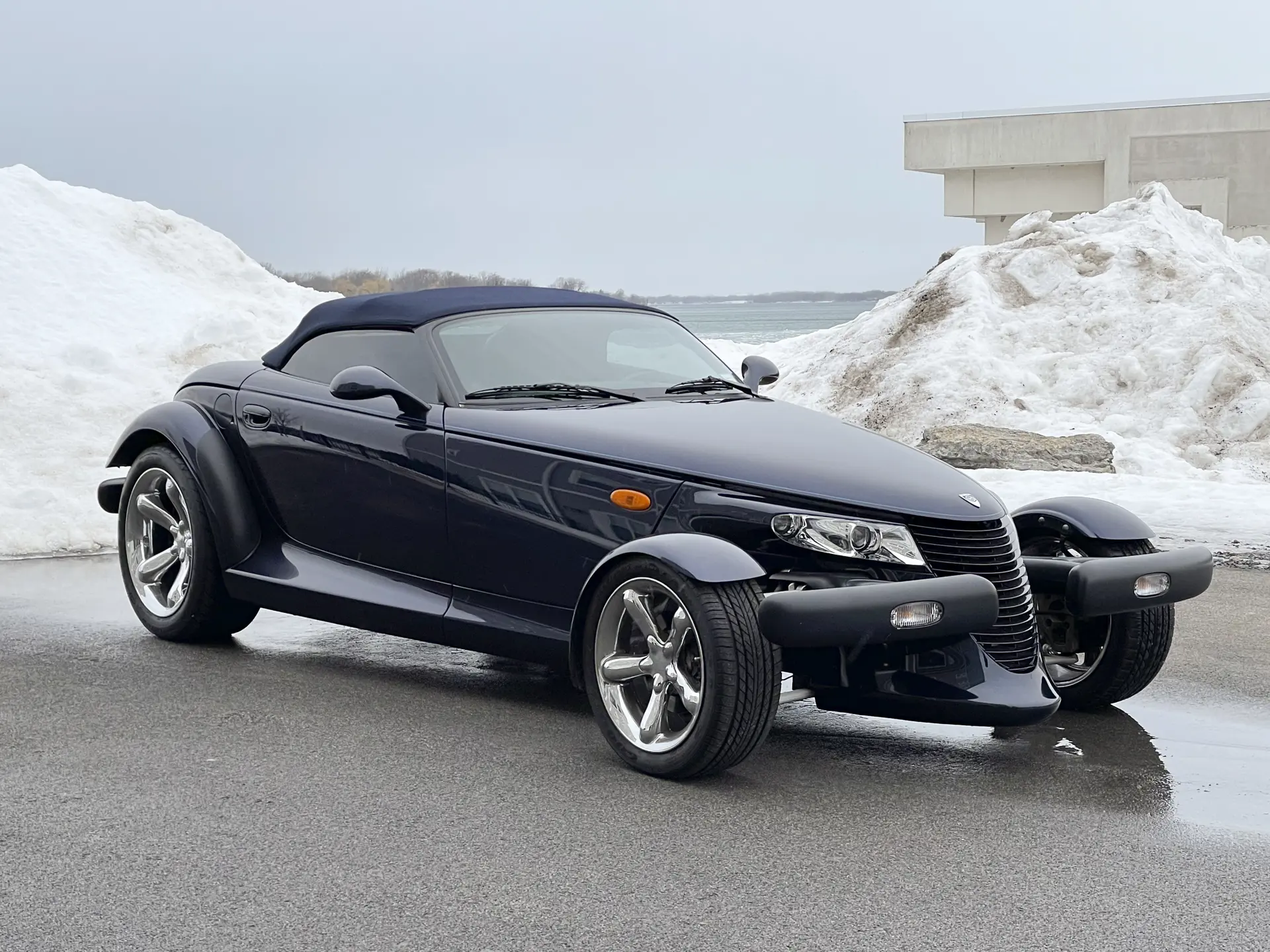 2001 Chrysler Prowler | Fort Lauderdale 2022 | RM Sotheby's