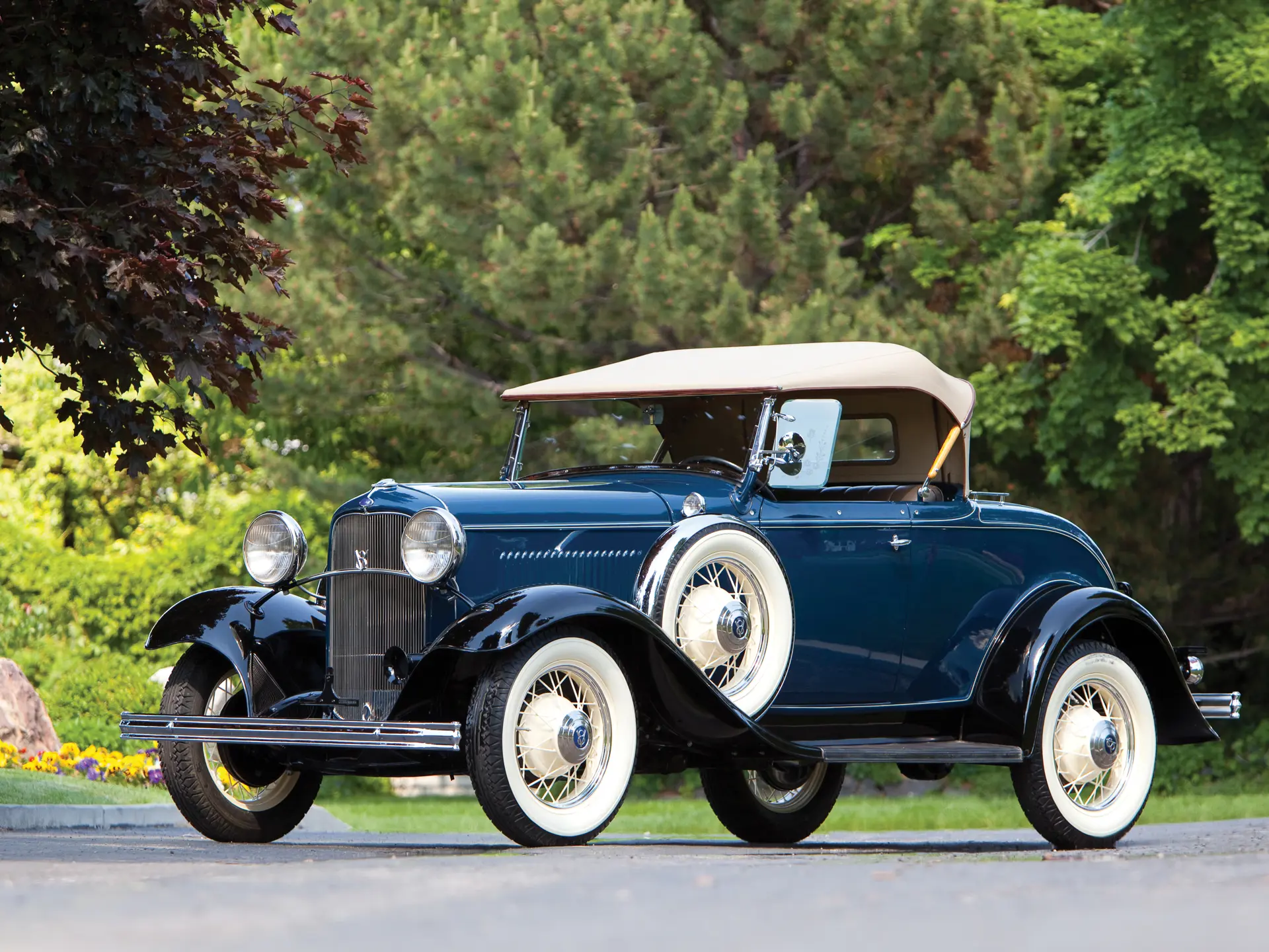 1932 Ford Model 18 Deluxe Roadster | Sports & Classics of Monterey 2010 ...
