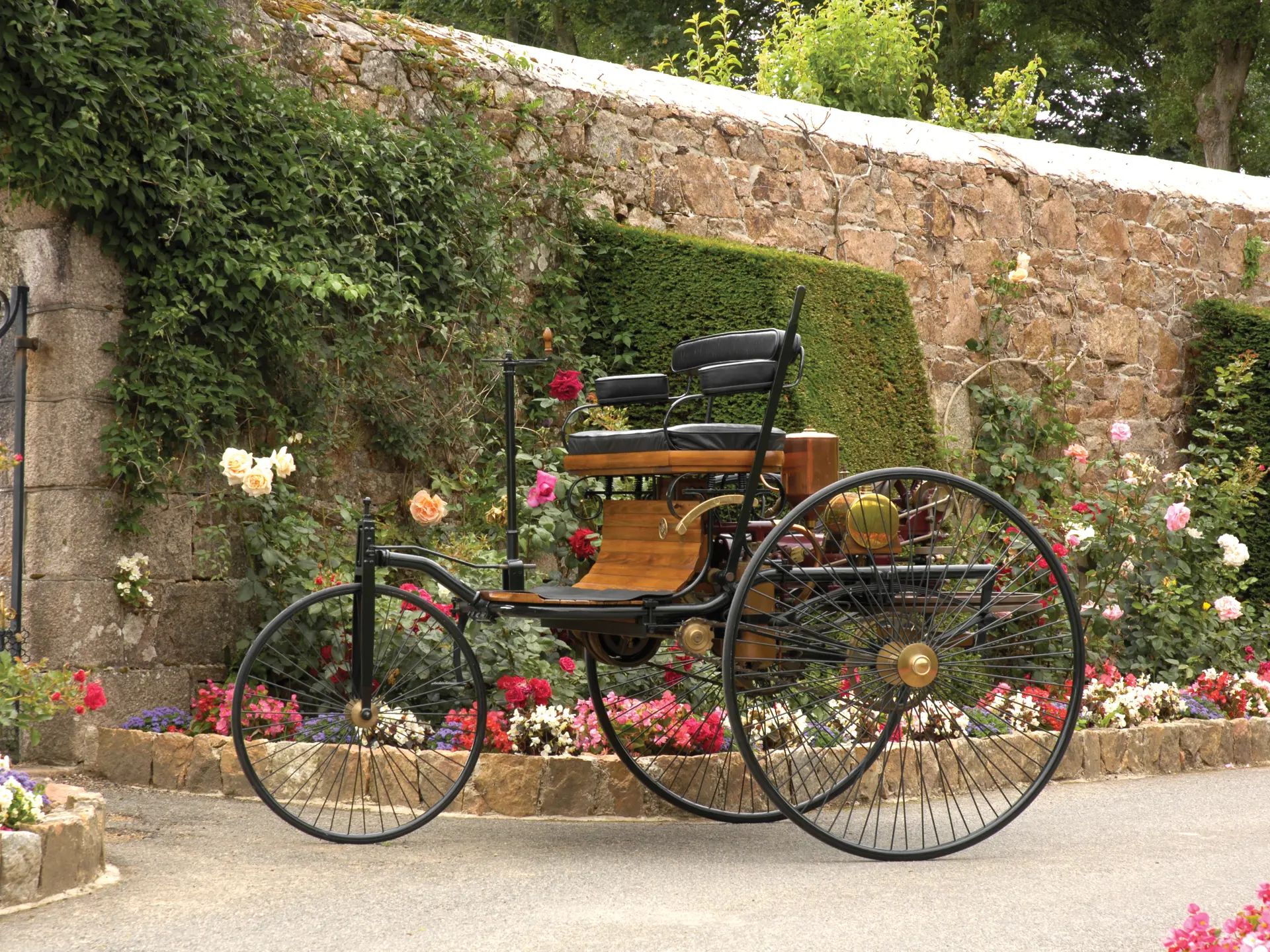 1886 Benz Patent Motorwagen Replica | Automobiles of London 2010 | RM ...