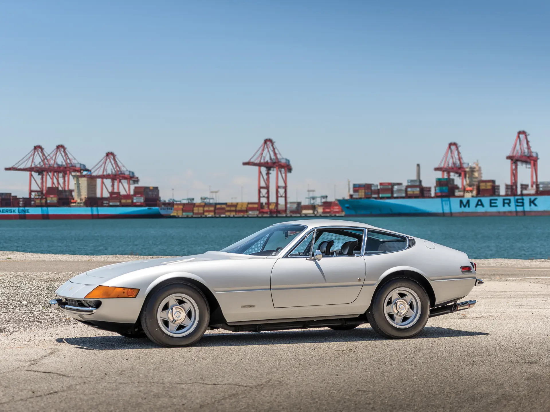 1973 Ferrari 365 GTB/4 Daytona Berlinetta by Scaglietti | Monterey 2018 ...