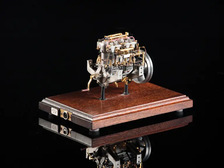 Mercedes-Simplex Engine Model | Hershey 2013 | RM Sotheby's