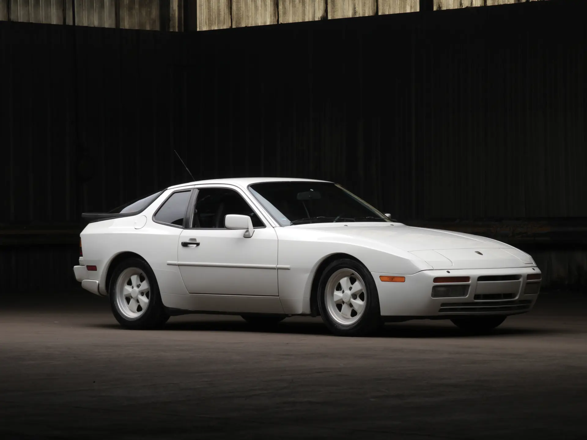 1986 Porsche 944 Turbo | Auburn Spring 2014 | RM Sotheby's