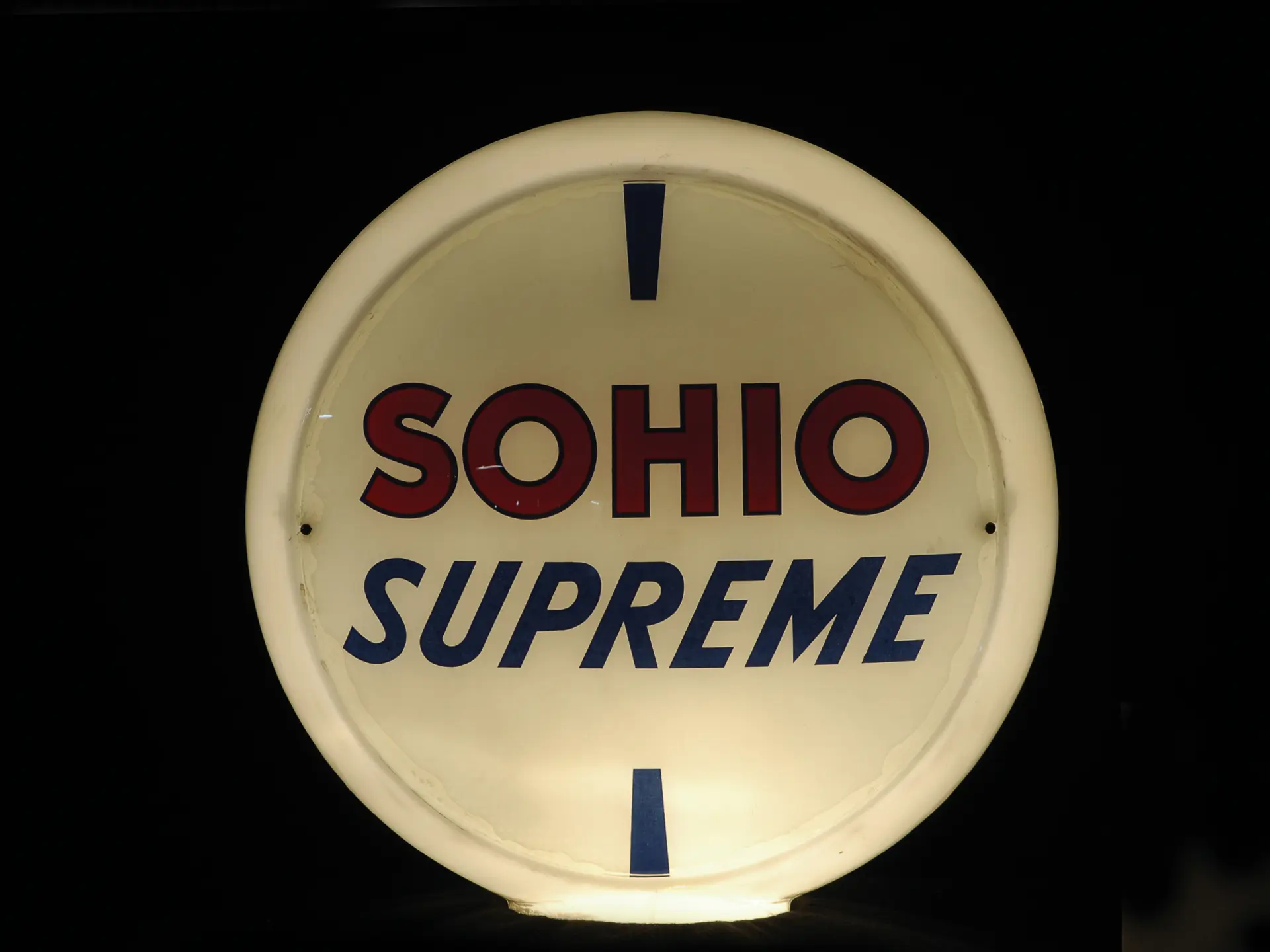 Sohio Supreme milk glass gas globe with universal original milk glass ...