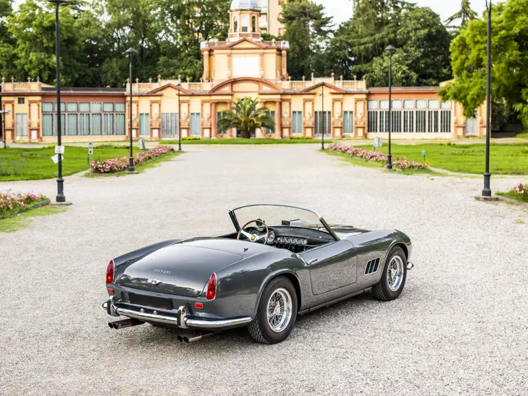 1960 Ferrari 250 GT SWB California Spider by Scaglietti | Monterey 2024 | RM Sotheby's