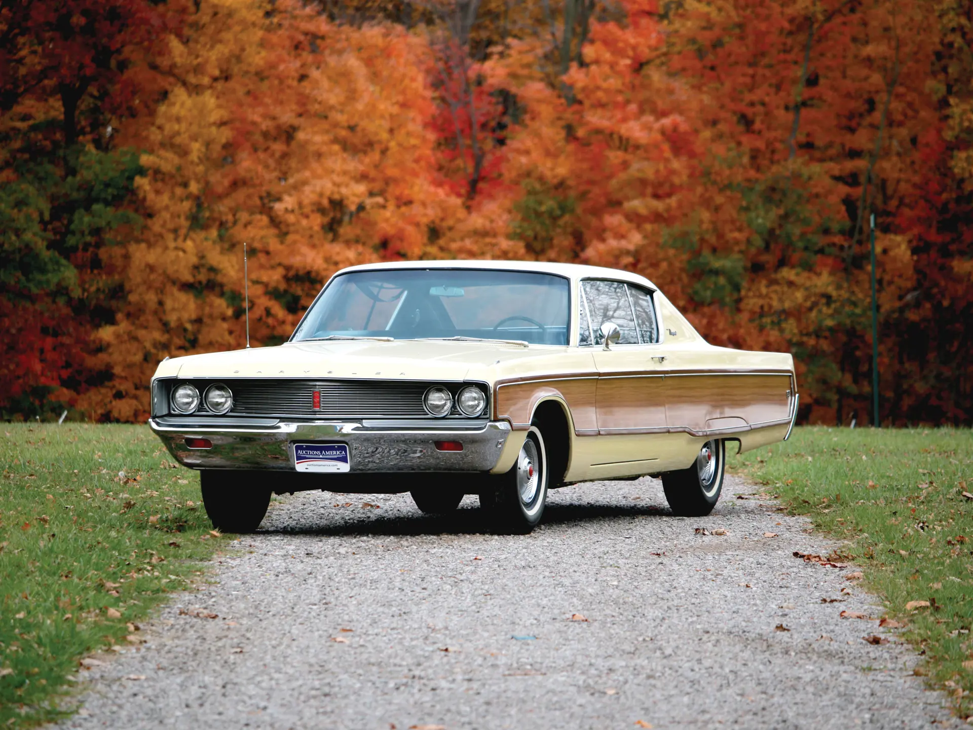 1968 Chrysler Custom Newport | Auburn Spring 2016 | RM Sotheby's