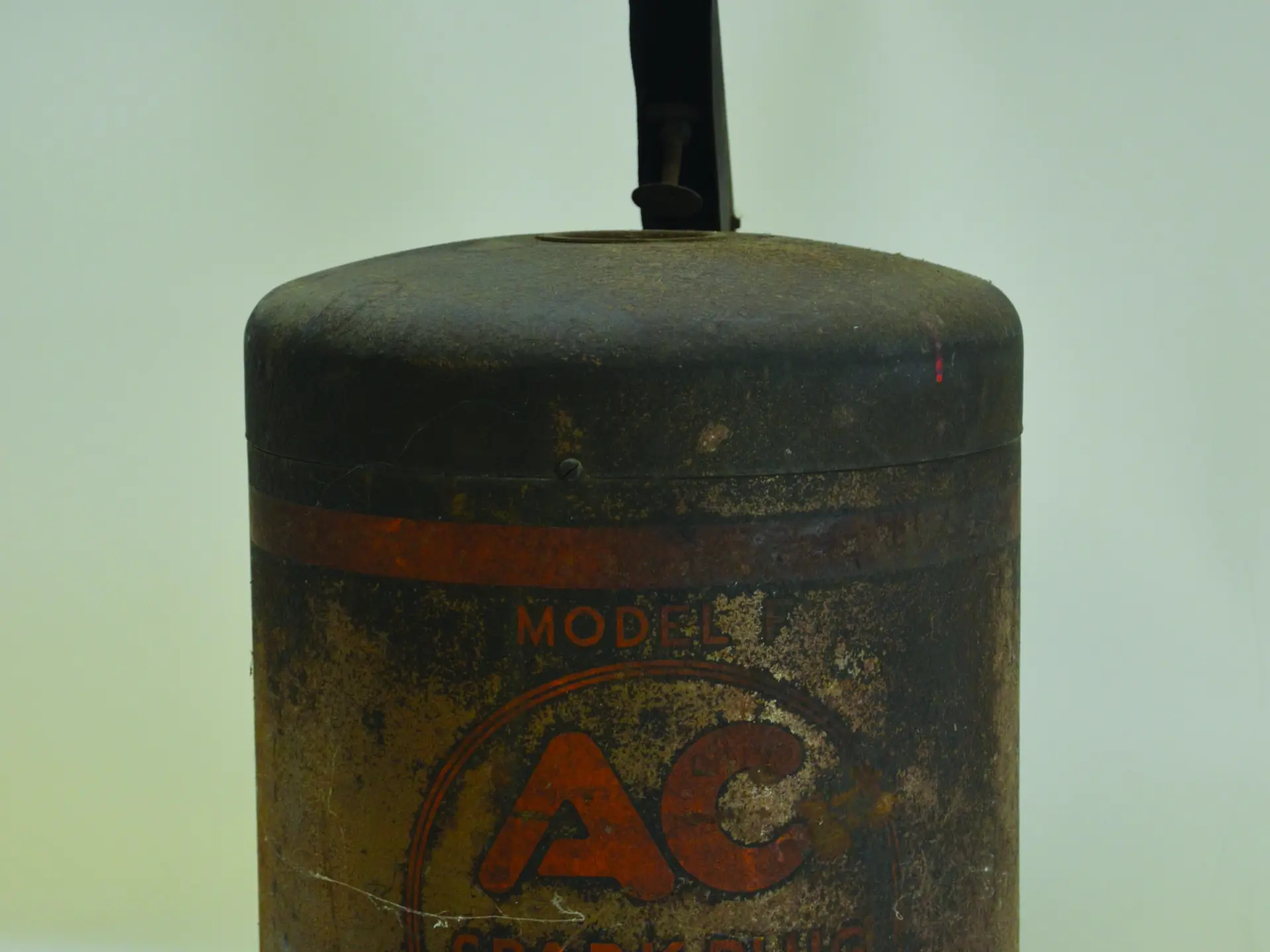 Ac spark plug cleaner | Auburn Fall 2016 | RM Sotheby's