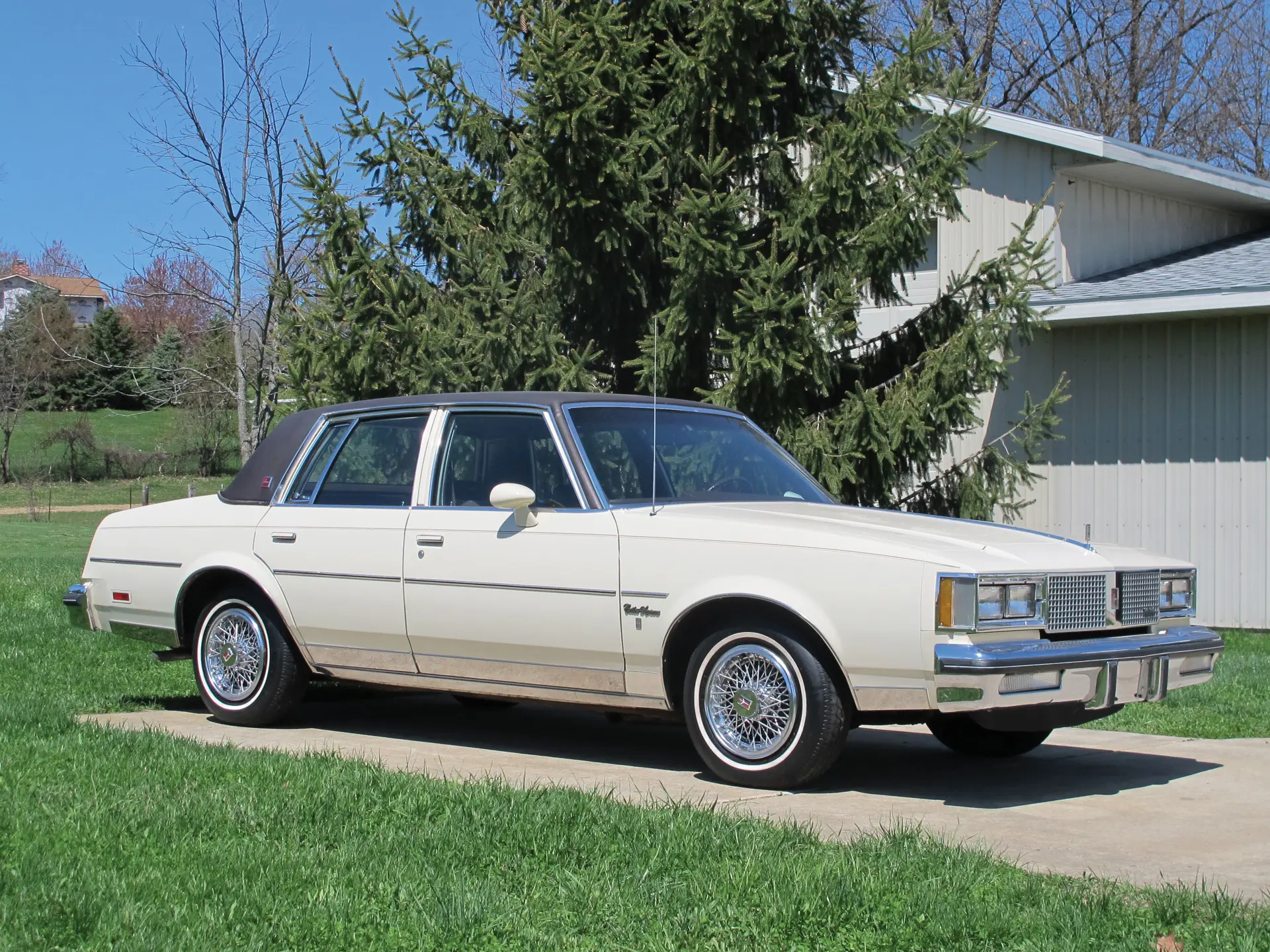 1983 Oldsmobile Cutlass Supreme | Auburn Spring 2015 | RM Sotheby's