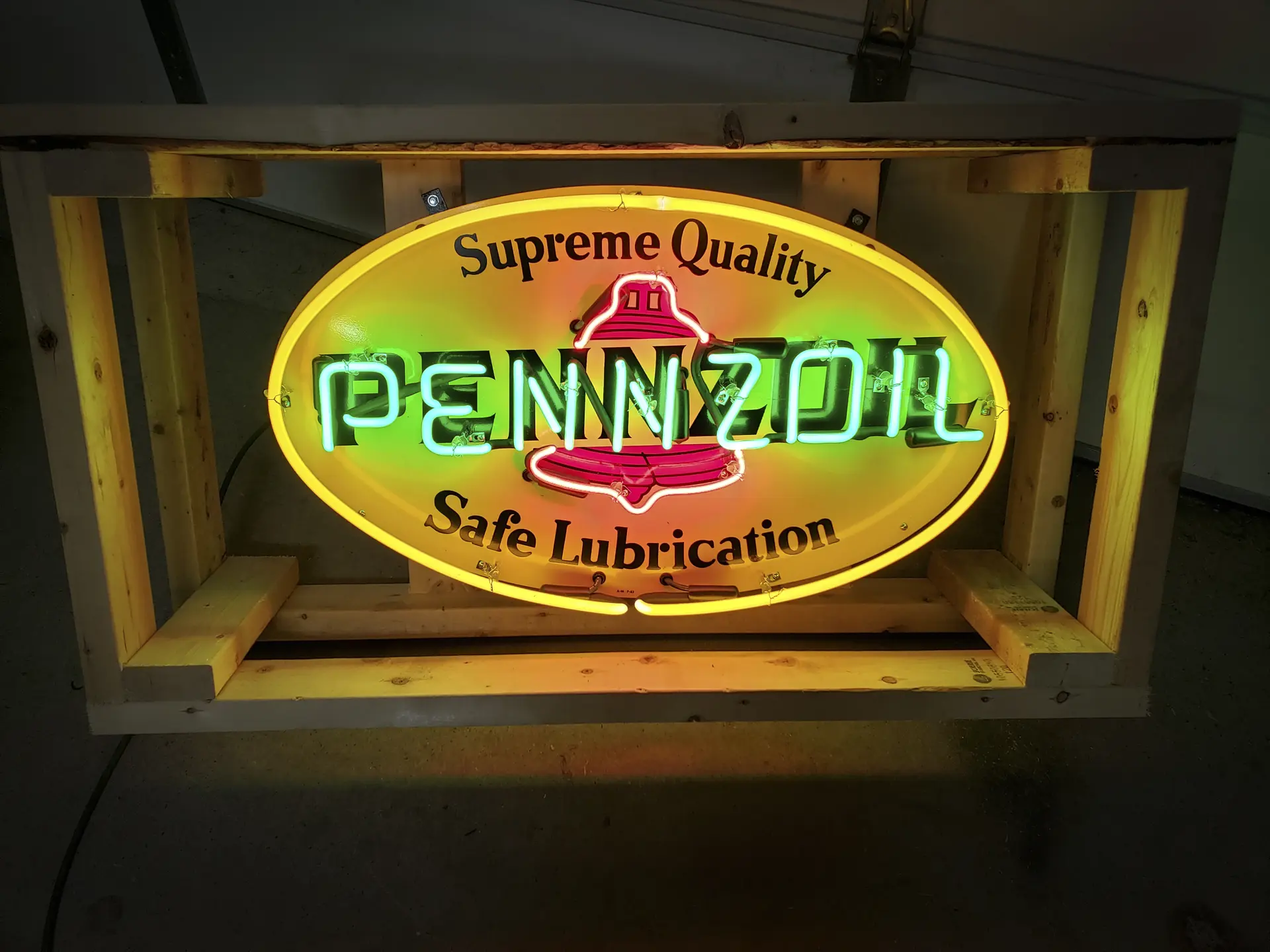 Pennzoil Neon Tin Sign | Auburn Fall 2020 | RM Sotheby's