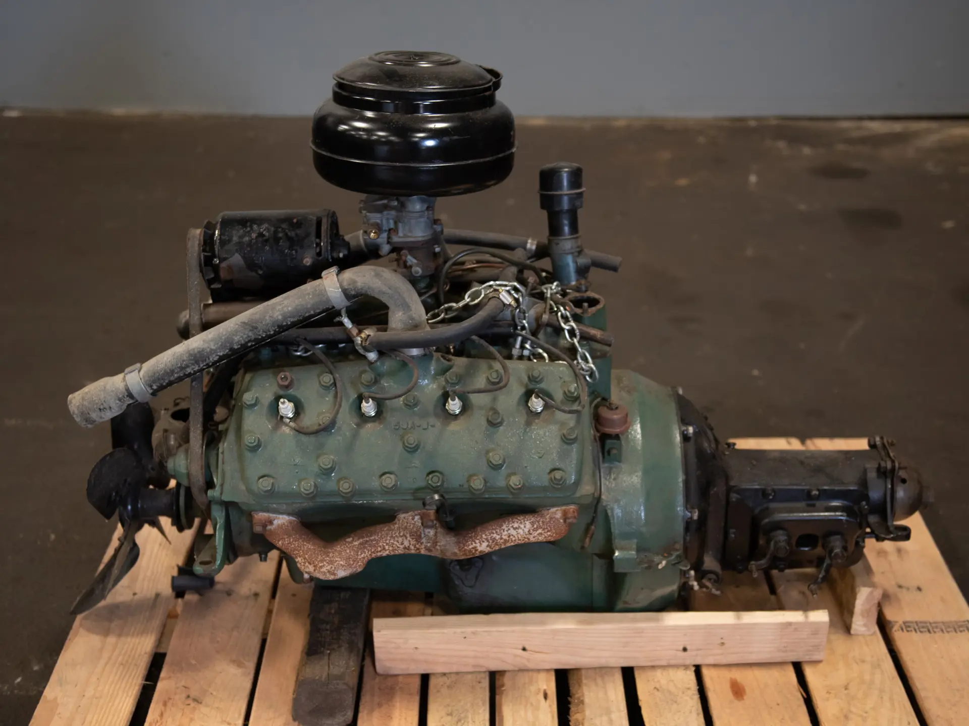 Flathead V-8 Engine with Transmission | Auburn Fall 2021 | RM Sotheby's
