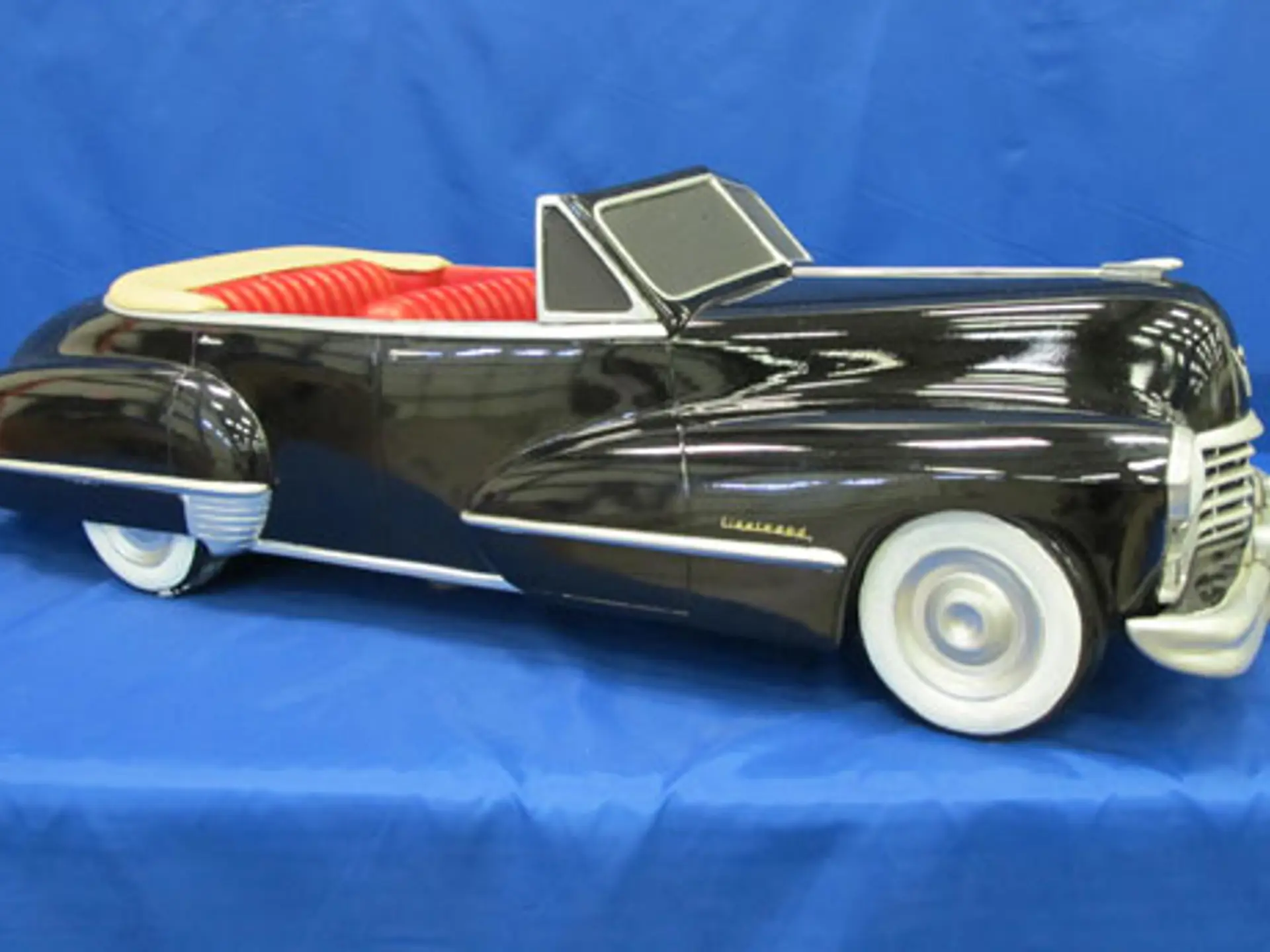1942 Cadillac Four Door Convertible Plaster Styling 1/5 Scale Model by ...