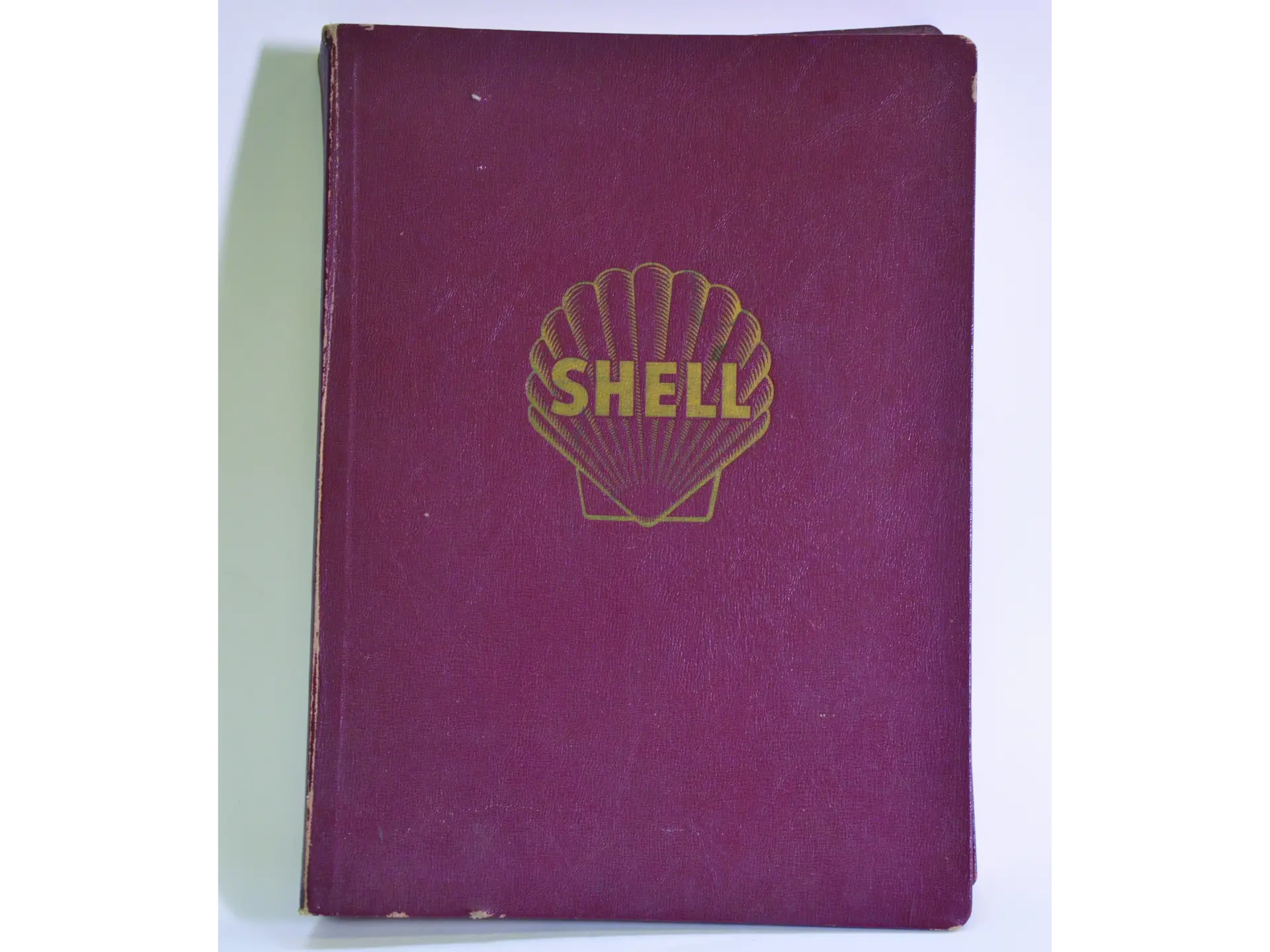 A 1958 Shell gas station state maps book | Auburn Fall 2016 | RM Sotheby's